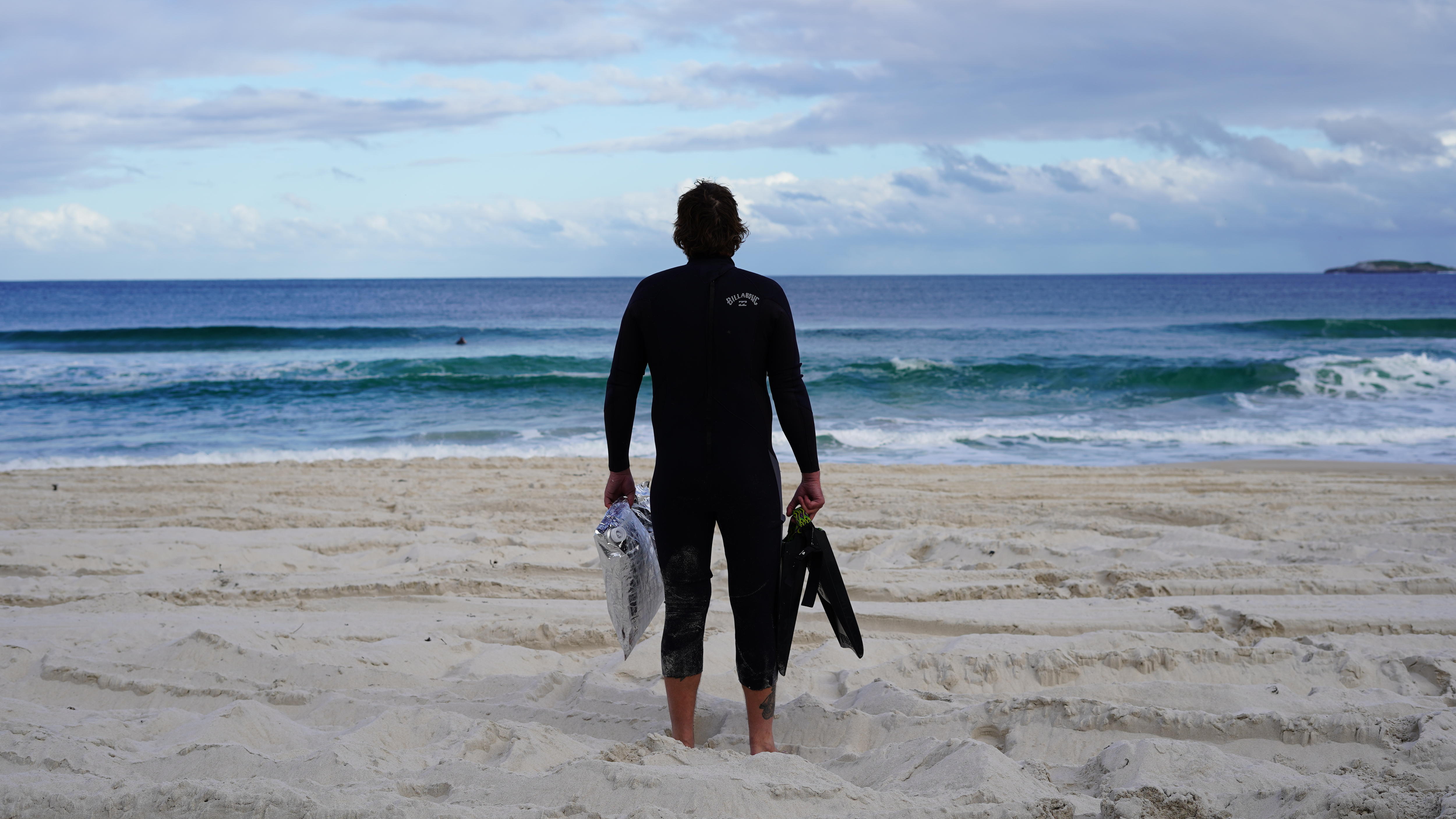 Goon bag surfboard makes waves - ABC listen