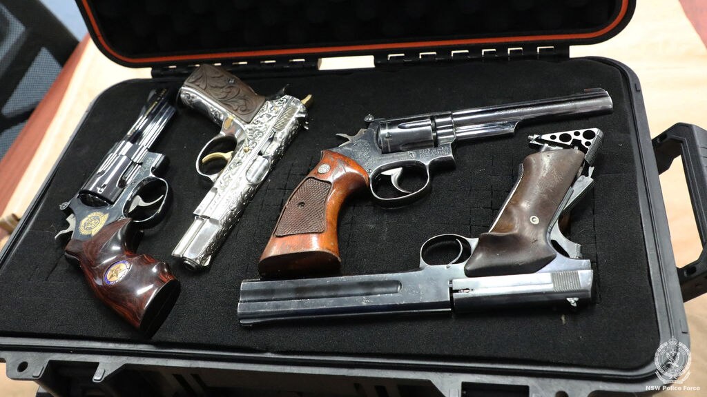 Arrests made over theft of historical handguns from Lithgow museum ...