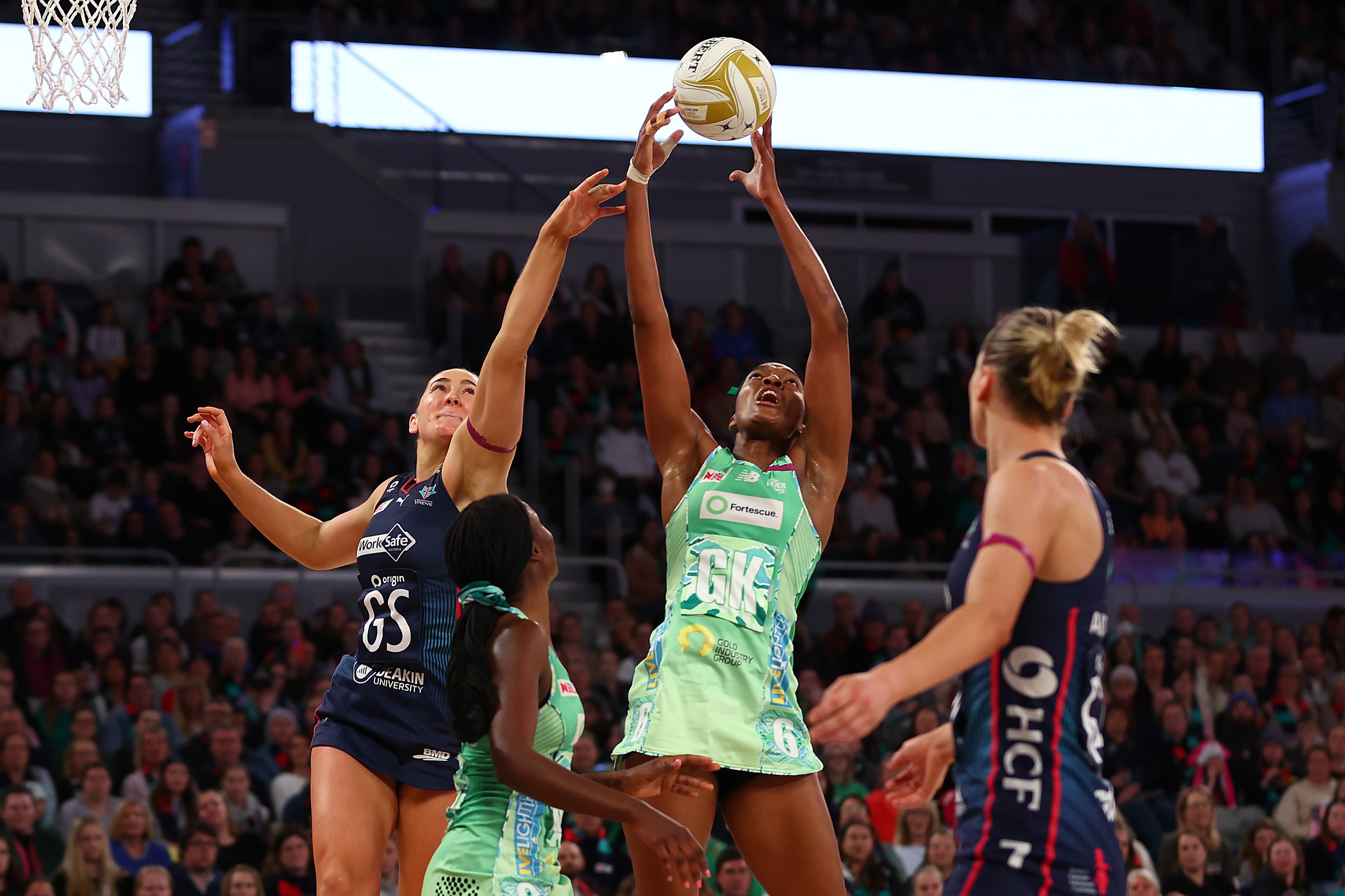 Melbourne Vixens bounce back from 'worst performance ever' to reach ...