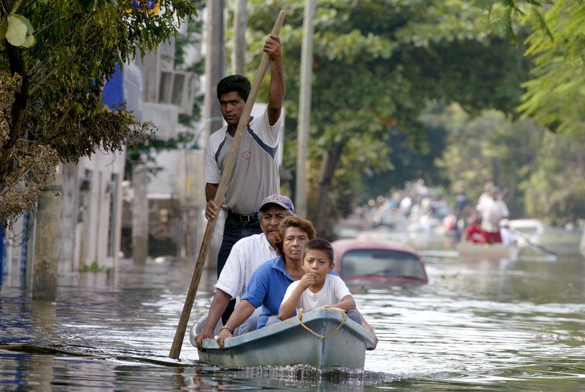 Mexico floods death toll rises to 13 - ABC News