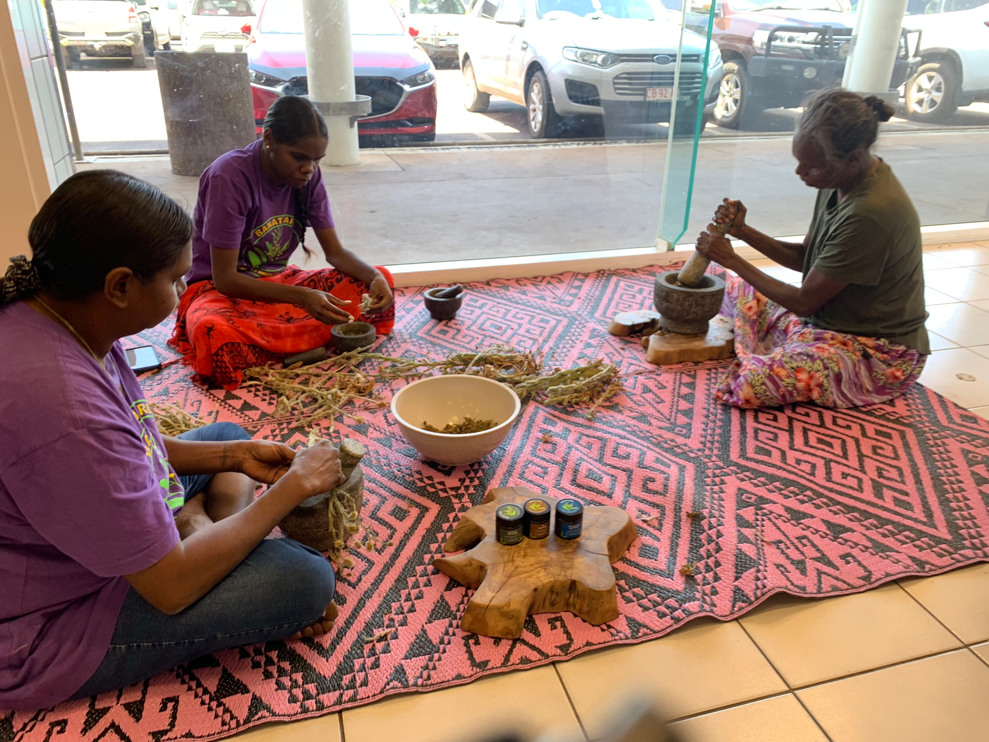 Indigenous family support program working to reduce NT's high rates of ...