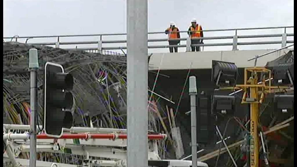 Investigation to determine why bridge collapsed - ABC News