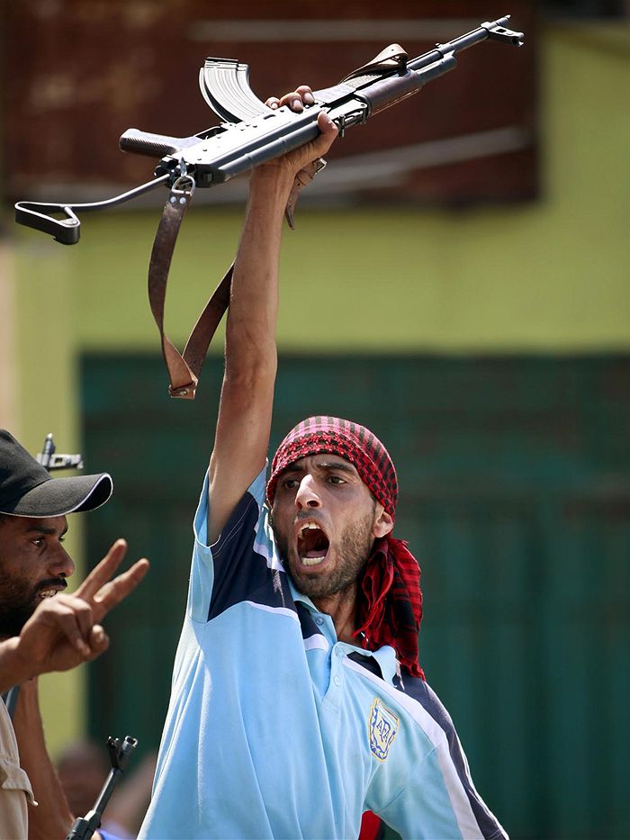 Gaddafi regime may not be finished yet: NATO - ABC Radio