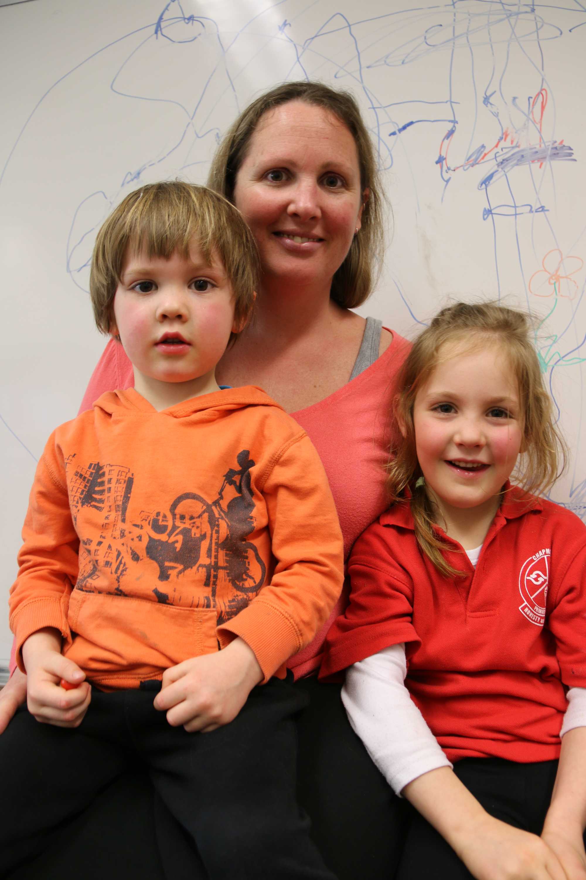Imaginative play helps toddlers learn language, ANU study finds - ABC News