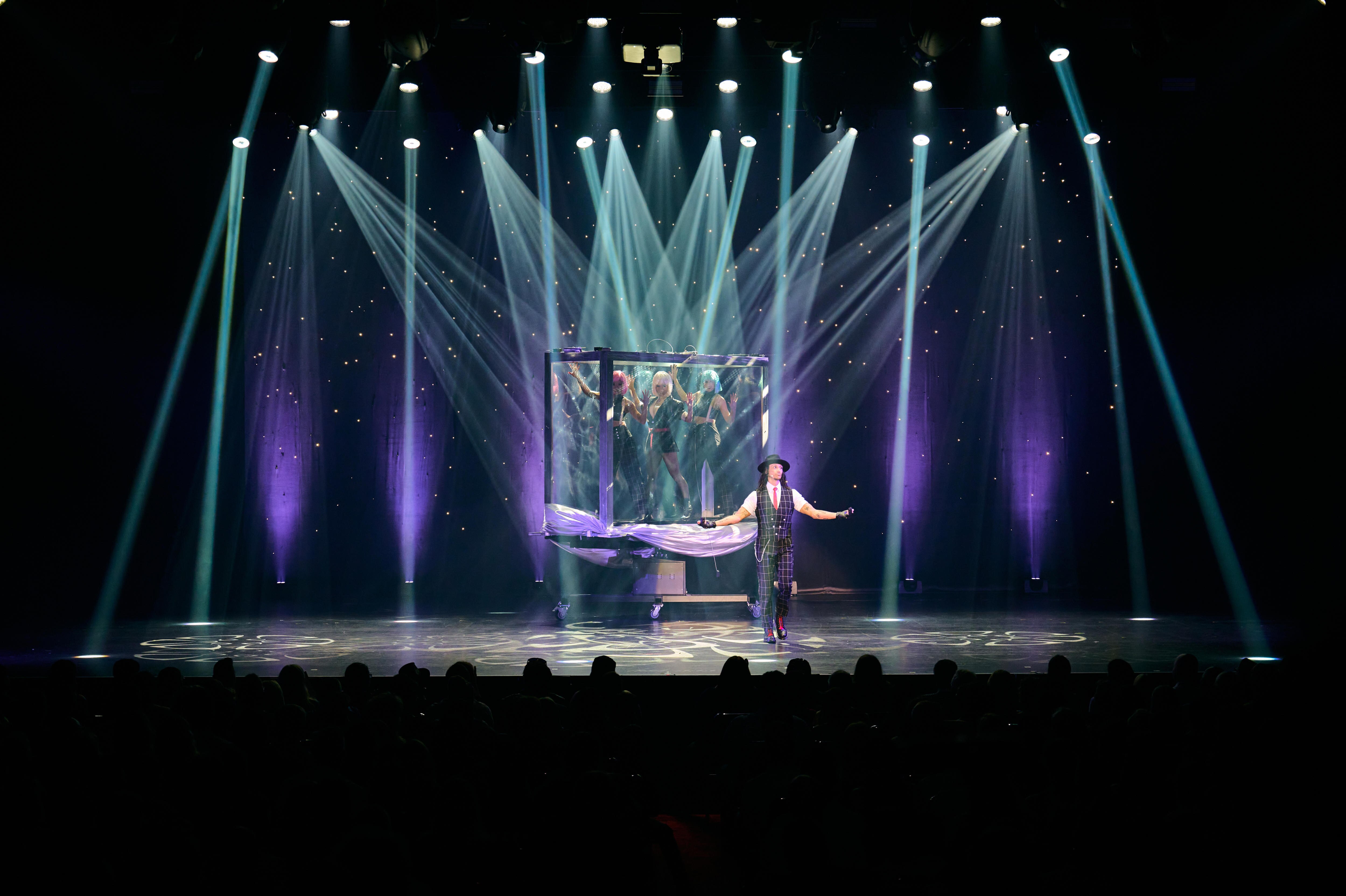 How a book about magic transformed a young Paul Cosentino into the ...