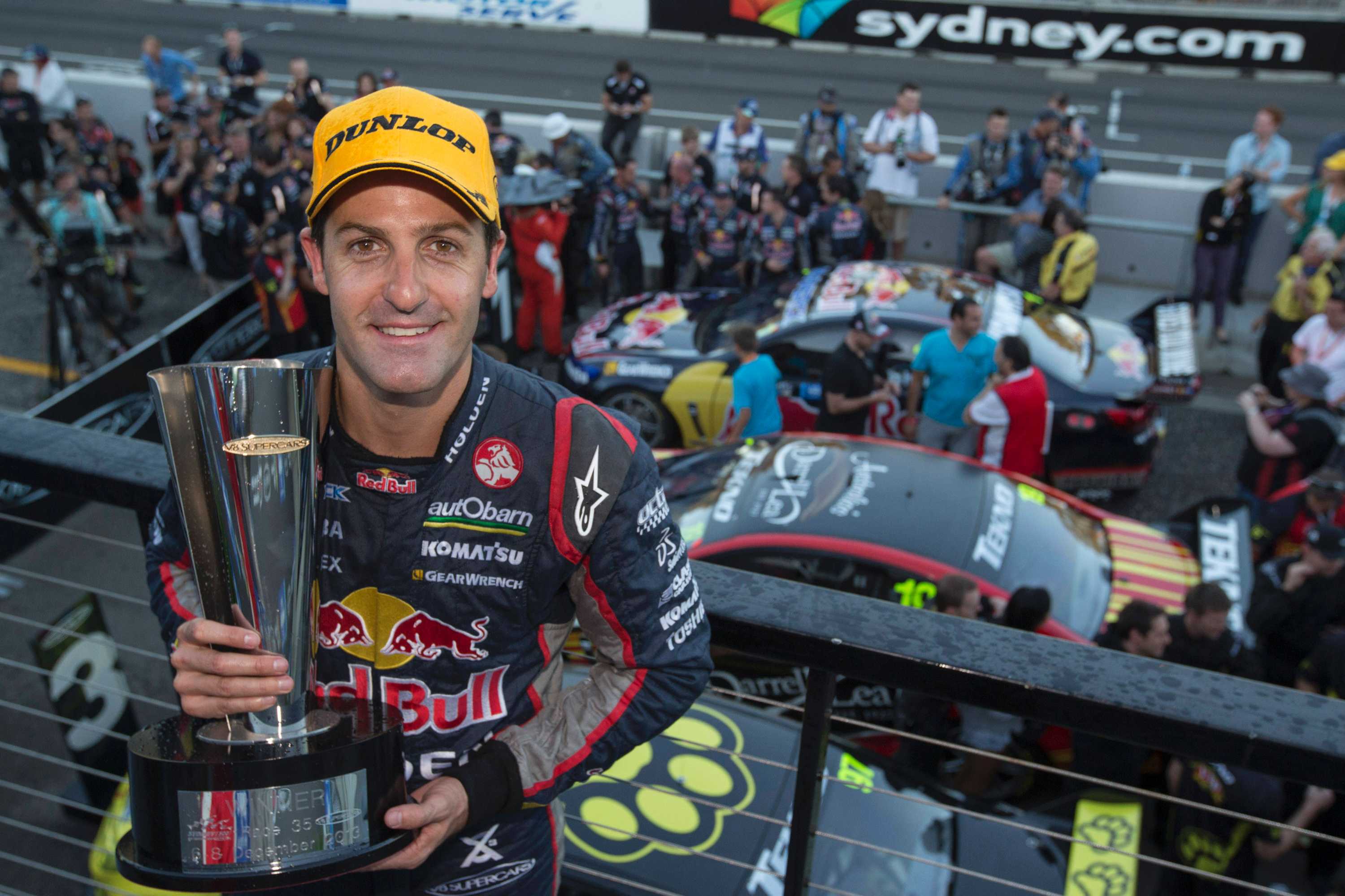 Holden driver Jamie Whincup wins record-equalling fifth V8 Supercars ...
