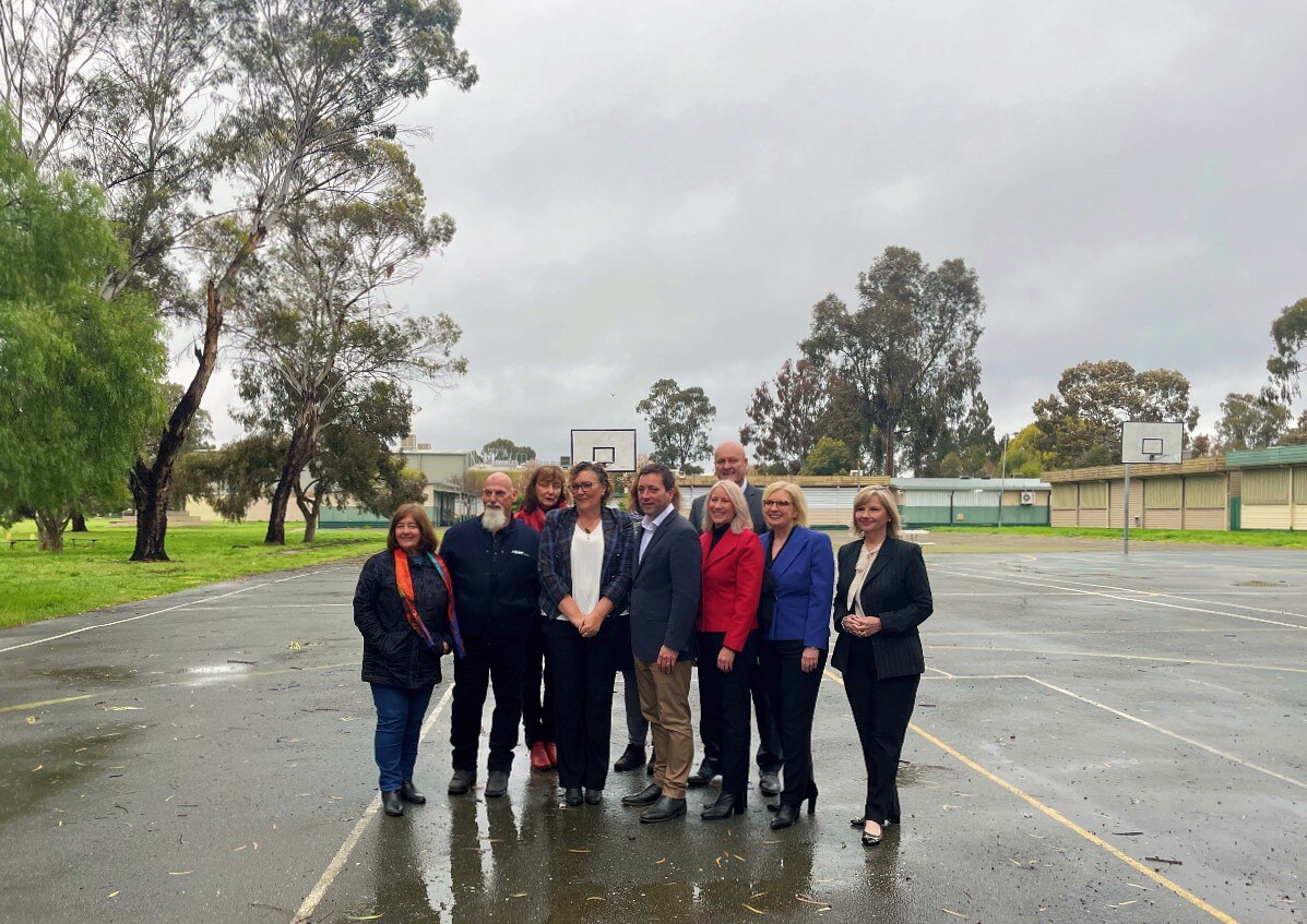 Victorian opposition flags talks on another secondary school for ...