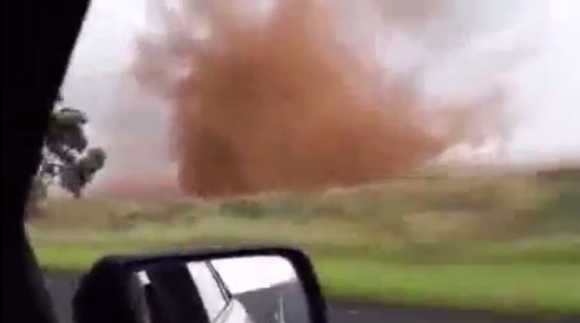 Queensland storms: Gustnado captured on camera in Darling Downs during ...