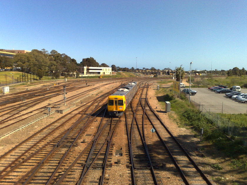 Rail authority to expand activity in Queensland - ABC News
