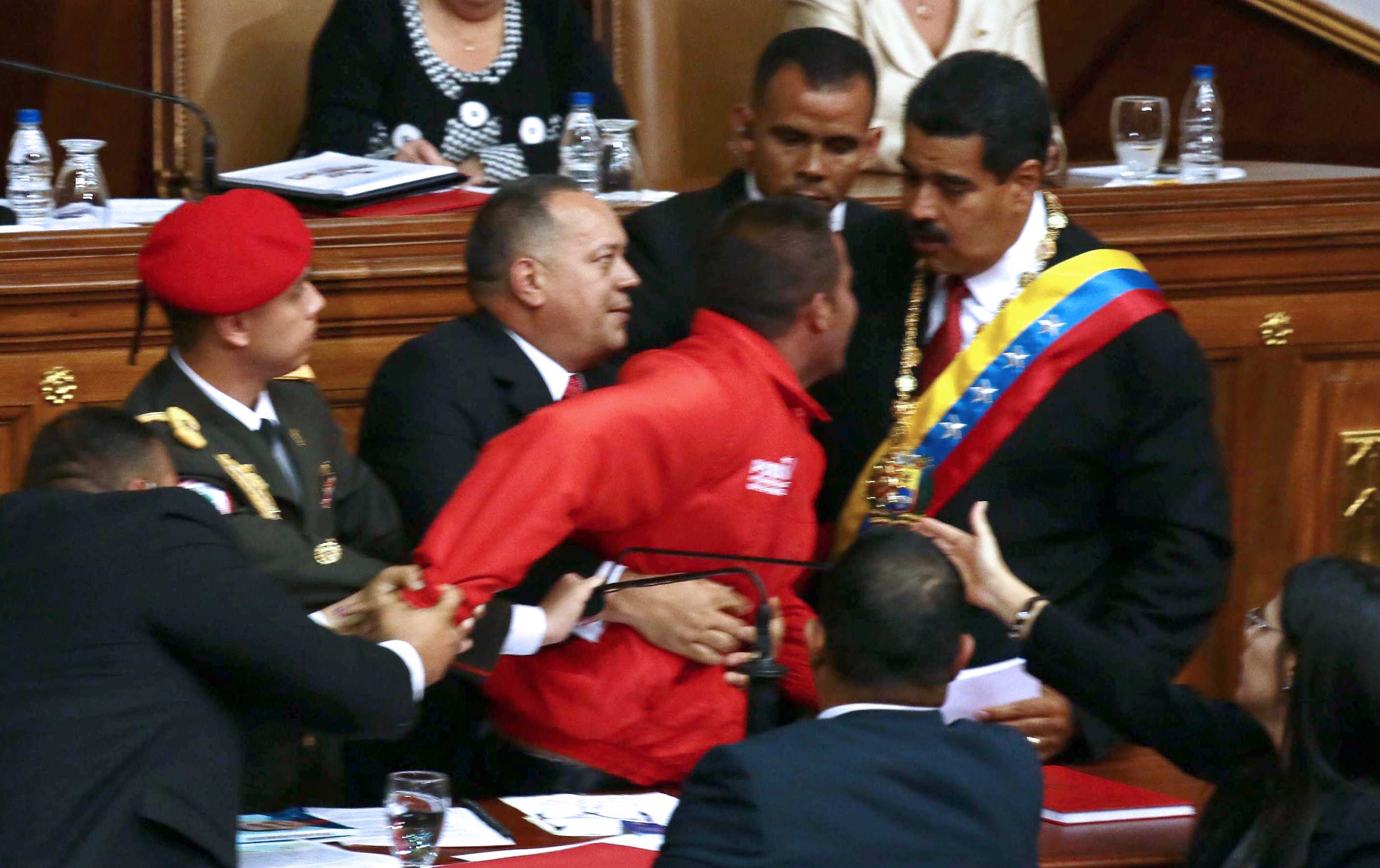 Maduro sworn in as Venezuela's president - ABC News