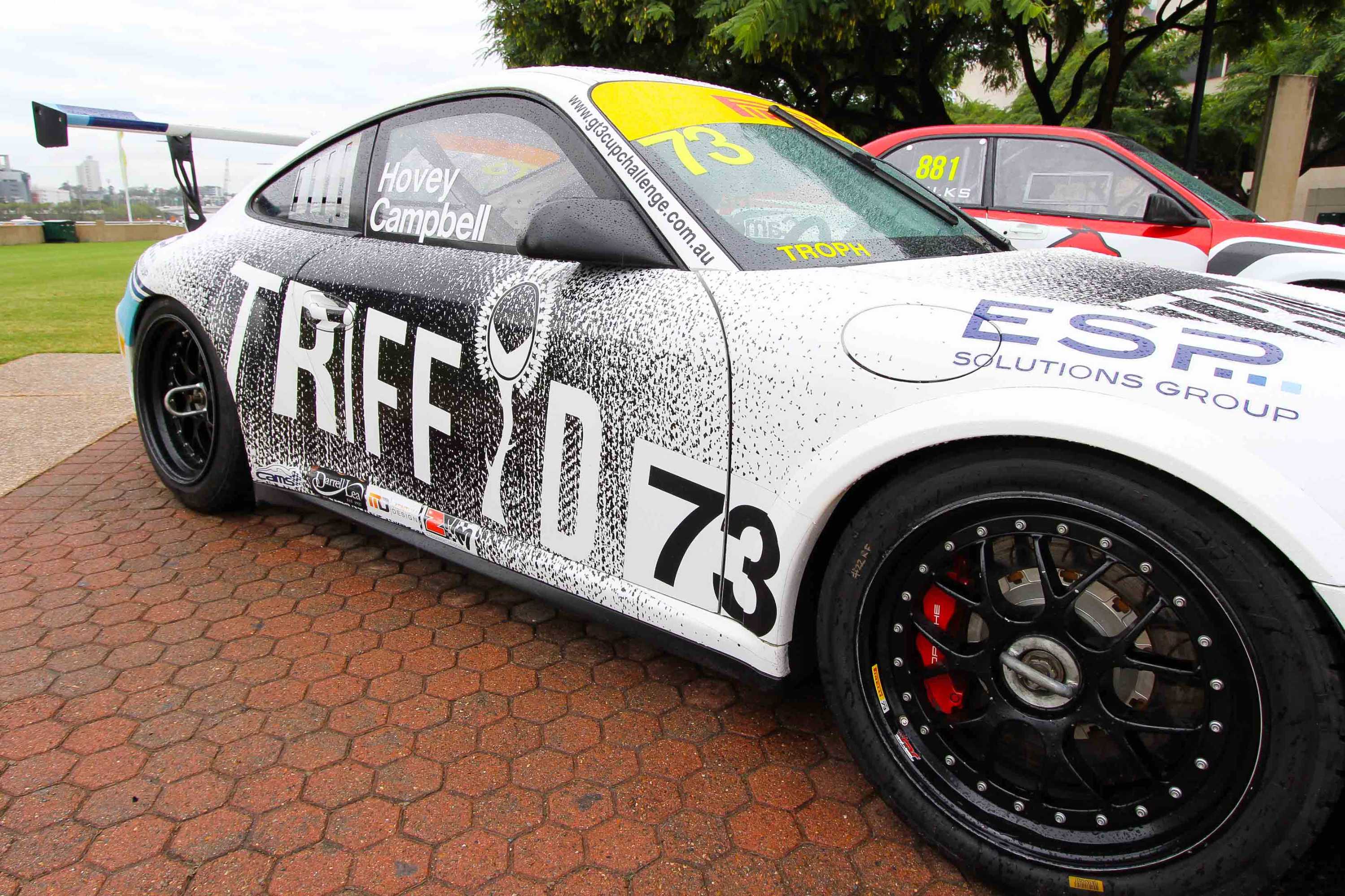 Brisbane welcomes historic car race's return to Mount Coot-tha - ABC News