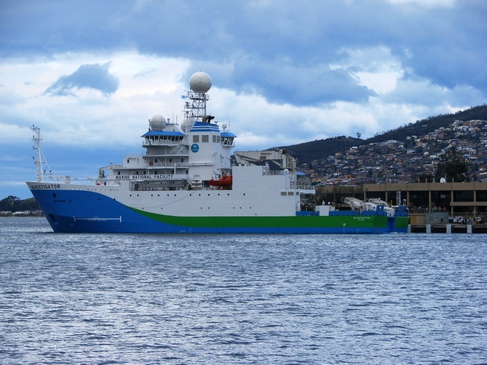 The $120 million CSIRO research vessel The Investigator docks in Hobart ...