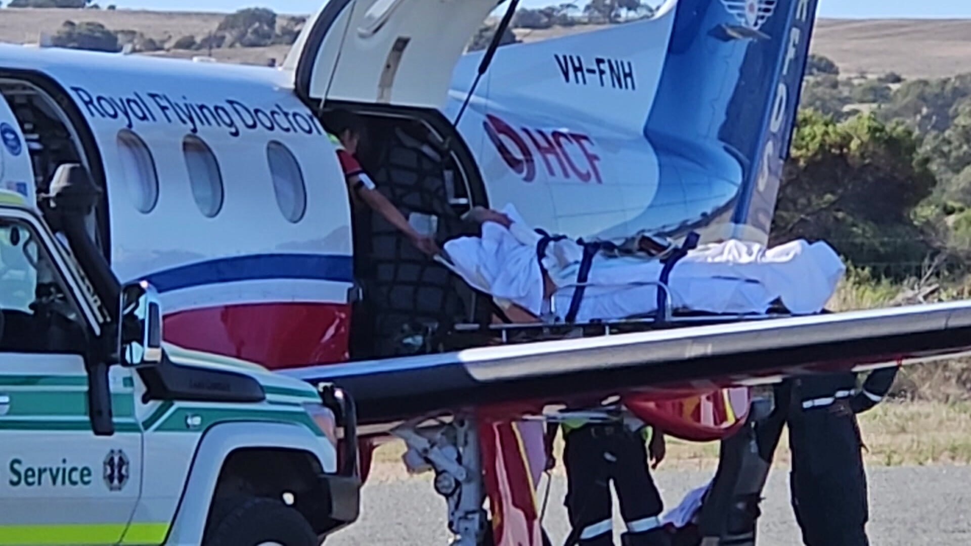 Surfer presents to Elliston Hospital with shark bite to leg after ...