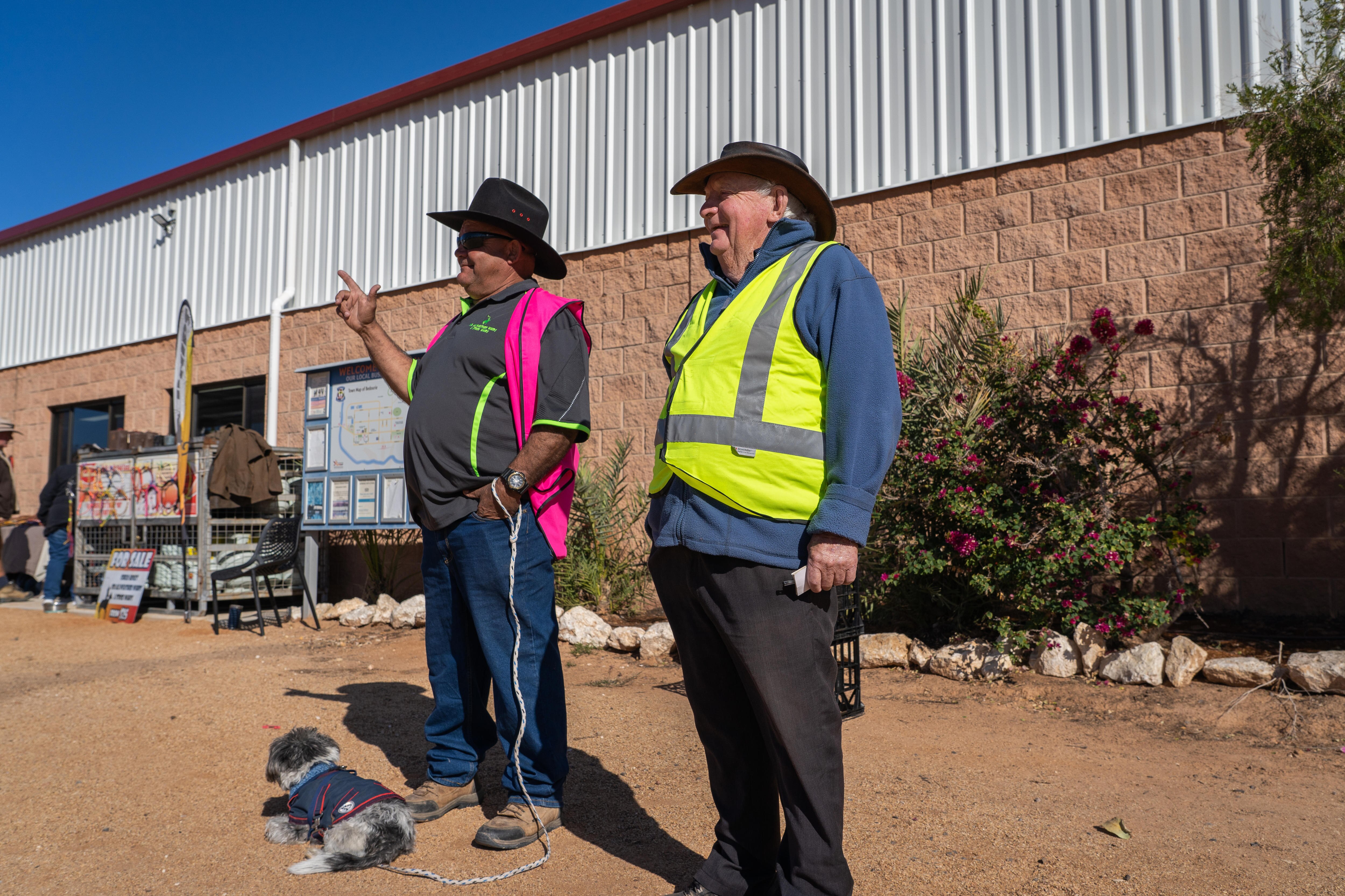Bedourie Roadhouse rebuilt by 'family' of 'amazing' volunteers after ...
