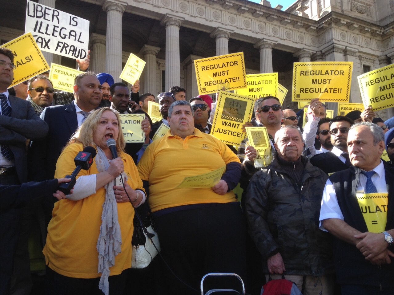 Melbourne's wheelchair taxis 'no longer commercially viable', Uber ...