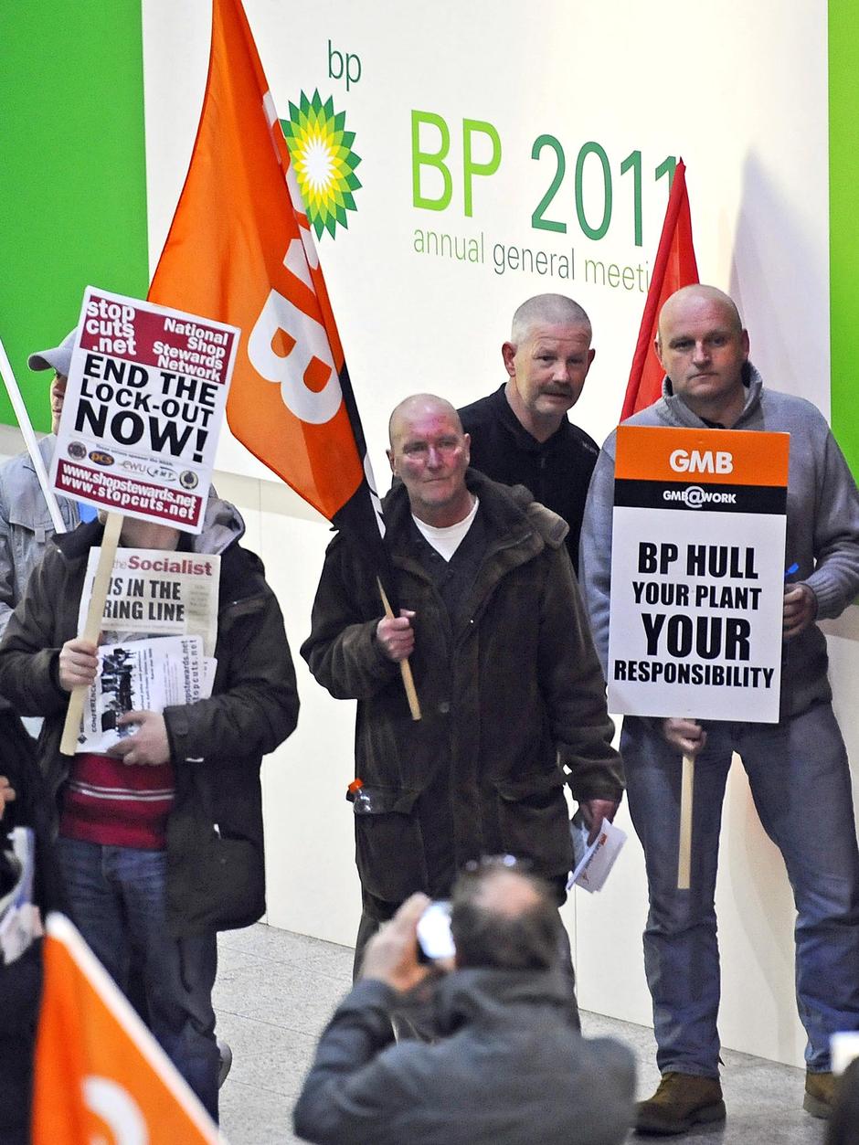 Stormy scenes at BP shareholders' meeting - ABC listen