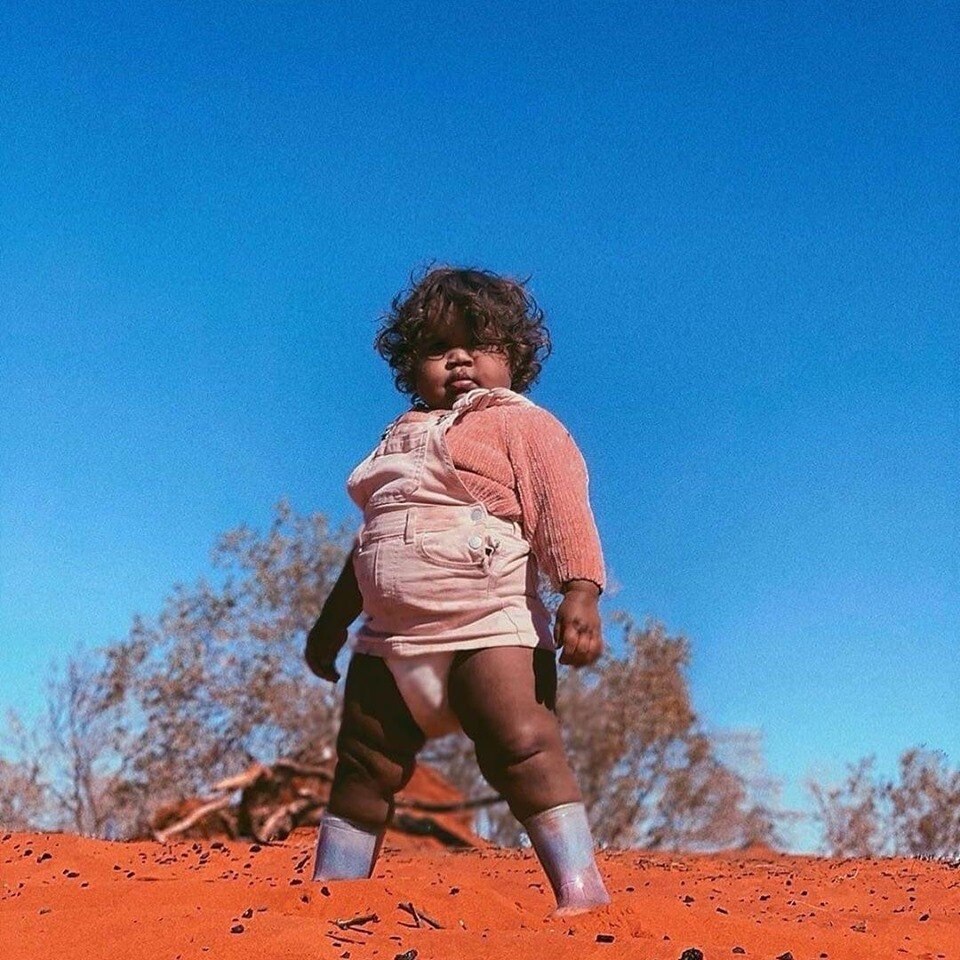 Alice Springs toddler amasses tens of thousands of followers to become ...