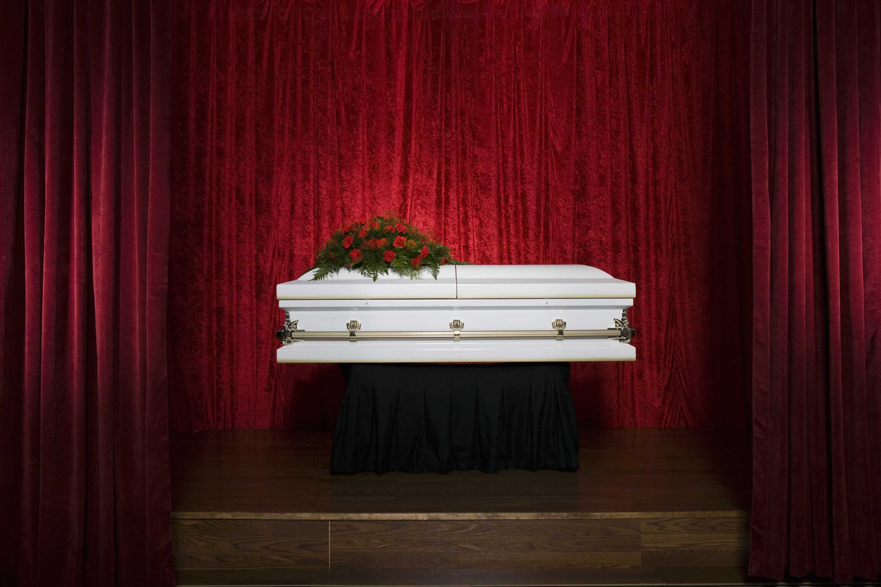 DIY funerals, tinnie terror plot and teachers evacuating Aurukun - triple j