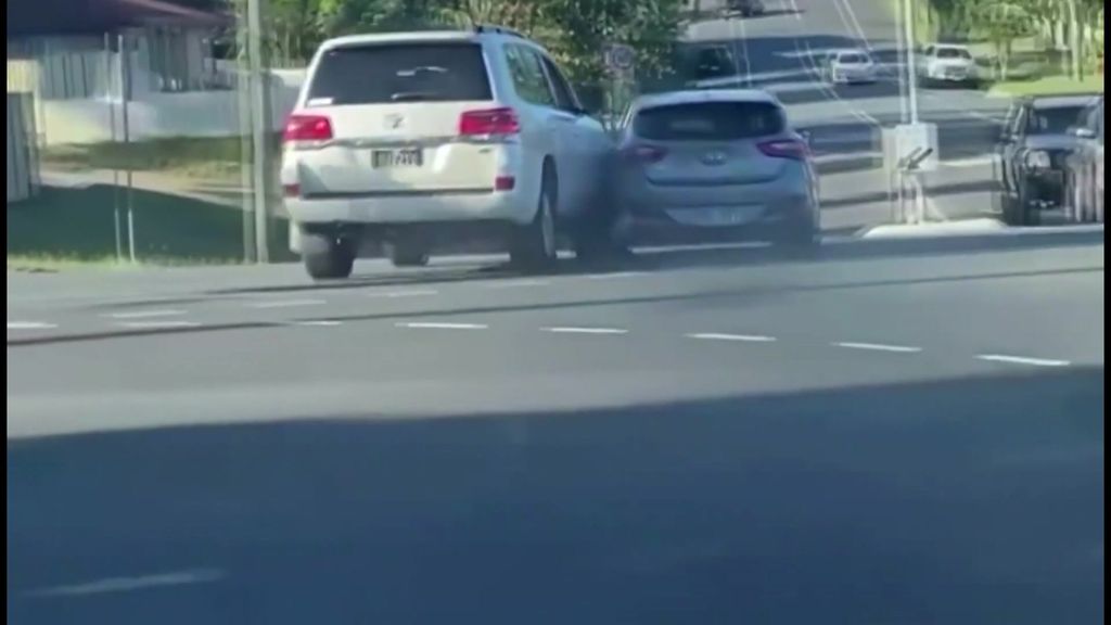 Footage shows Landcruiser allegedly colliding with another vehicle ...