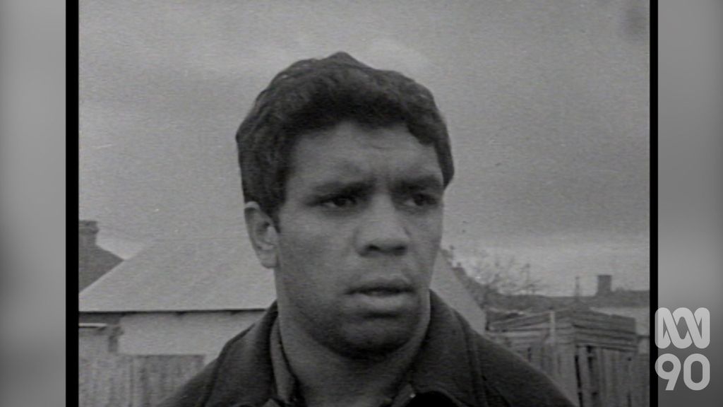 Champion boxer Lionel Rose prepares to defend world title - ABC News