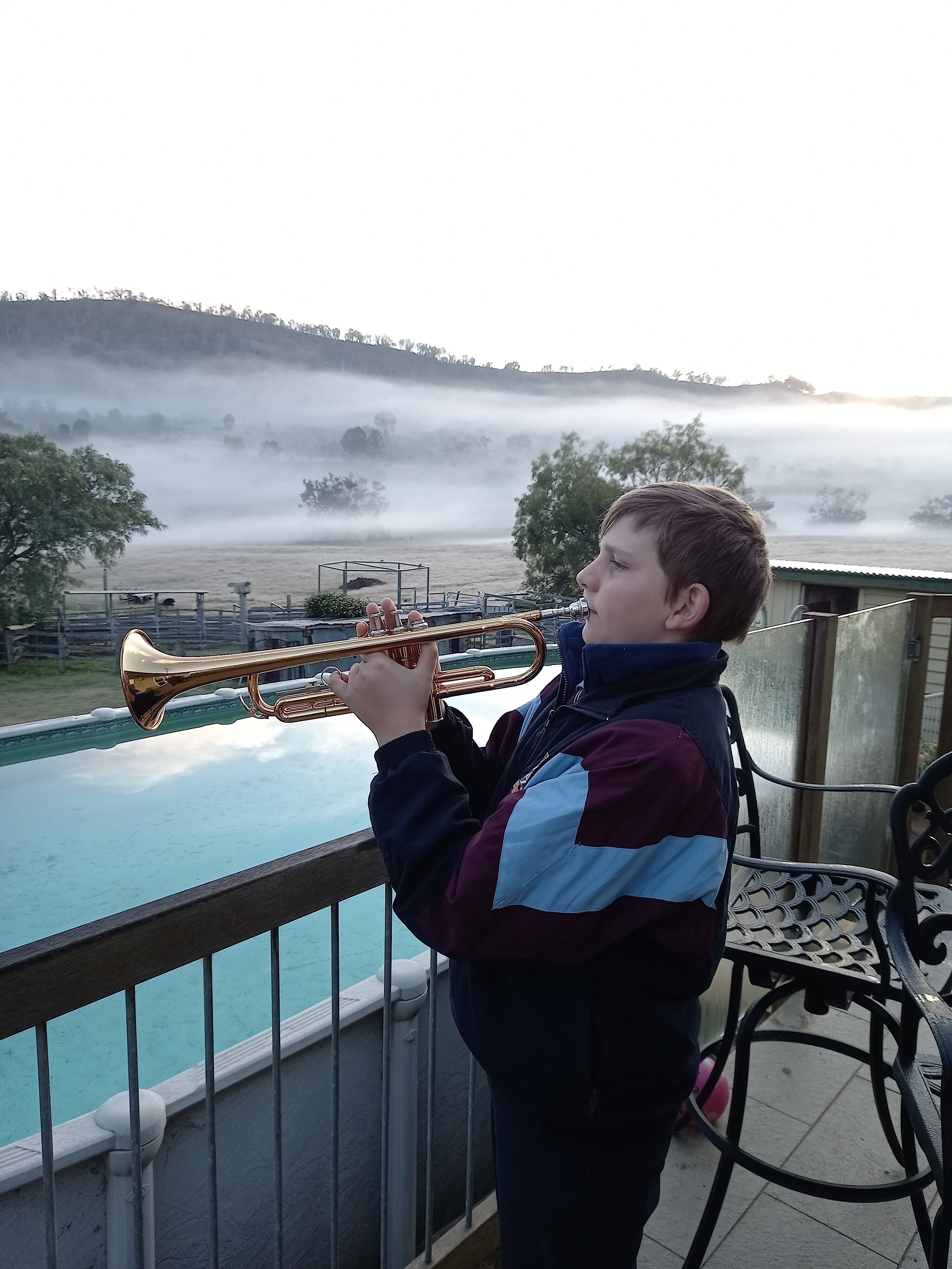From driveway vigils to beach services, here's how Australians marked ...