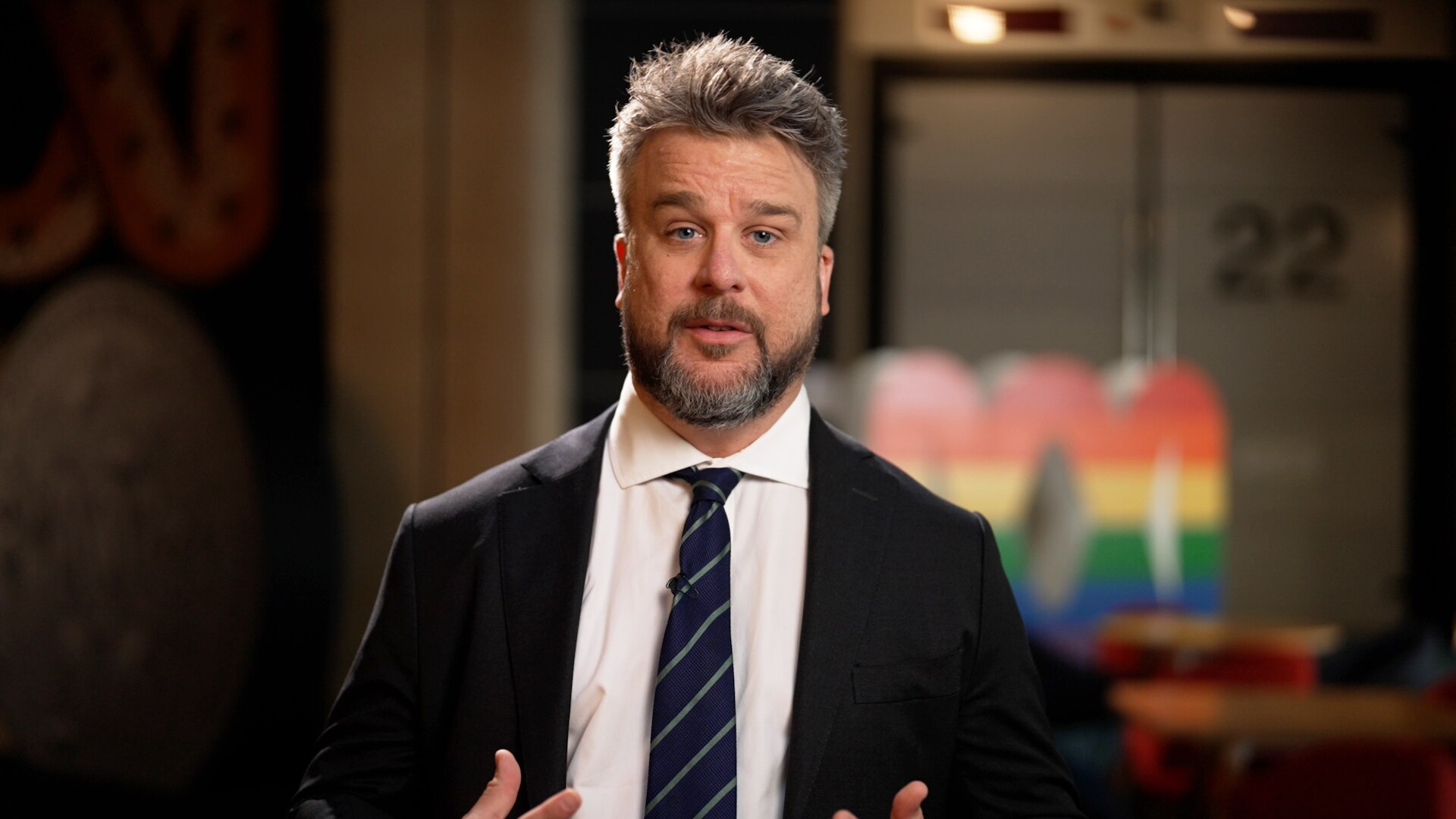 Public vs commercial journalism - ABC Education