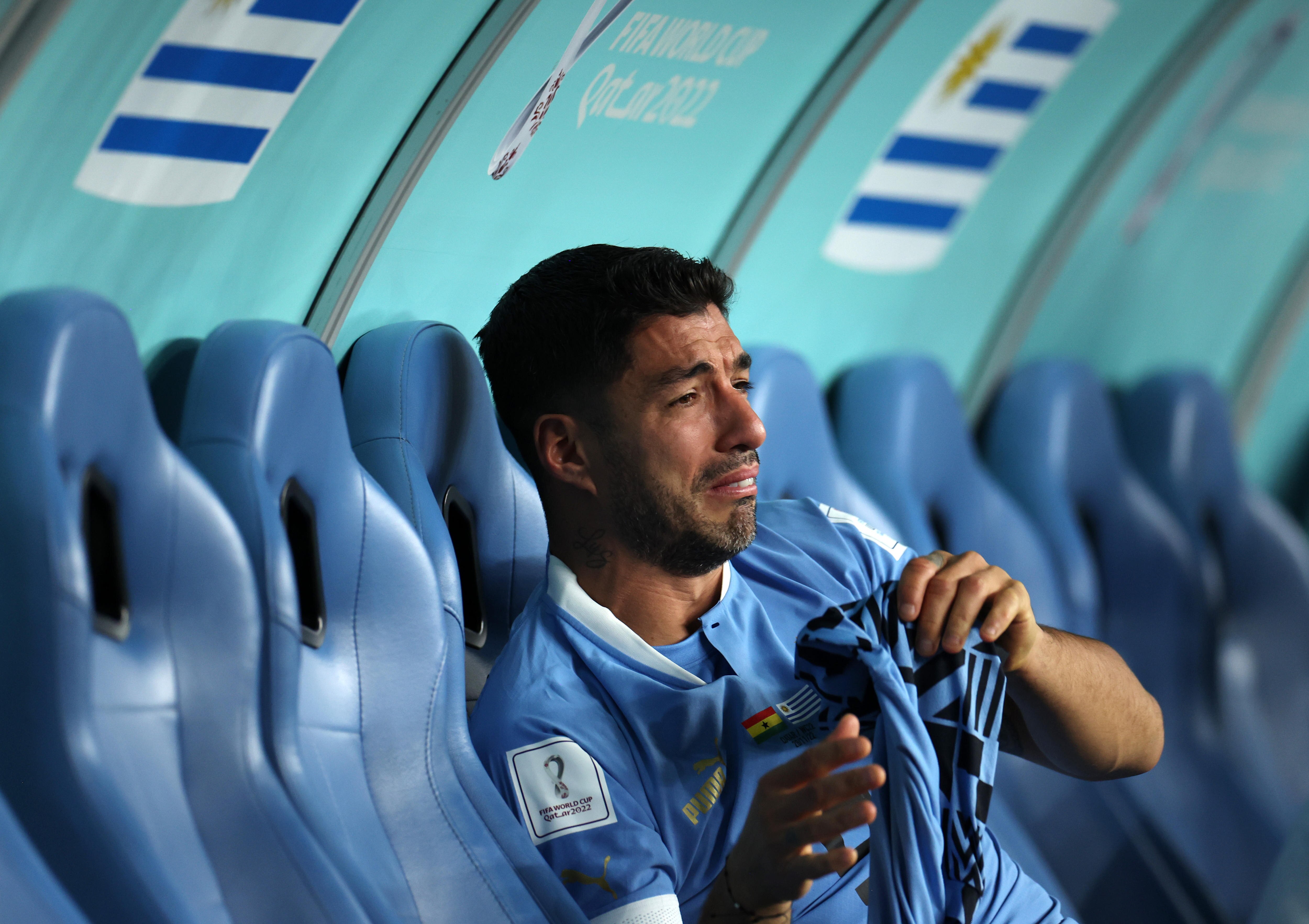 FIFA World Cup: Graham Arnold's Denmark dig and Luis Suarez's tears a ...