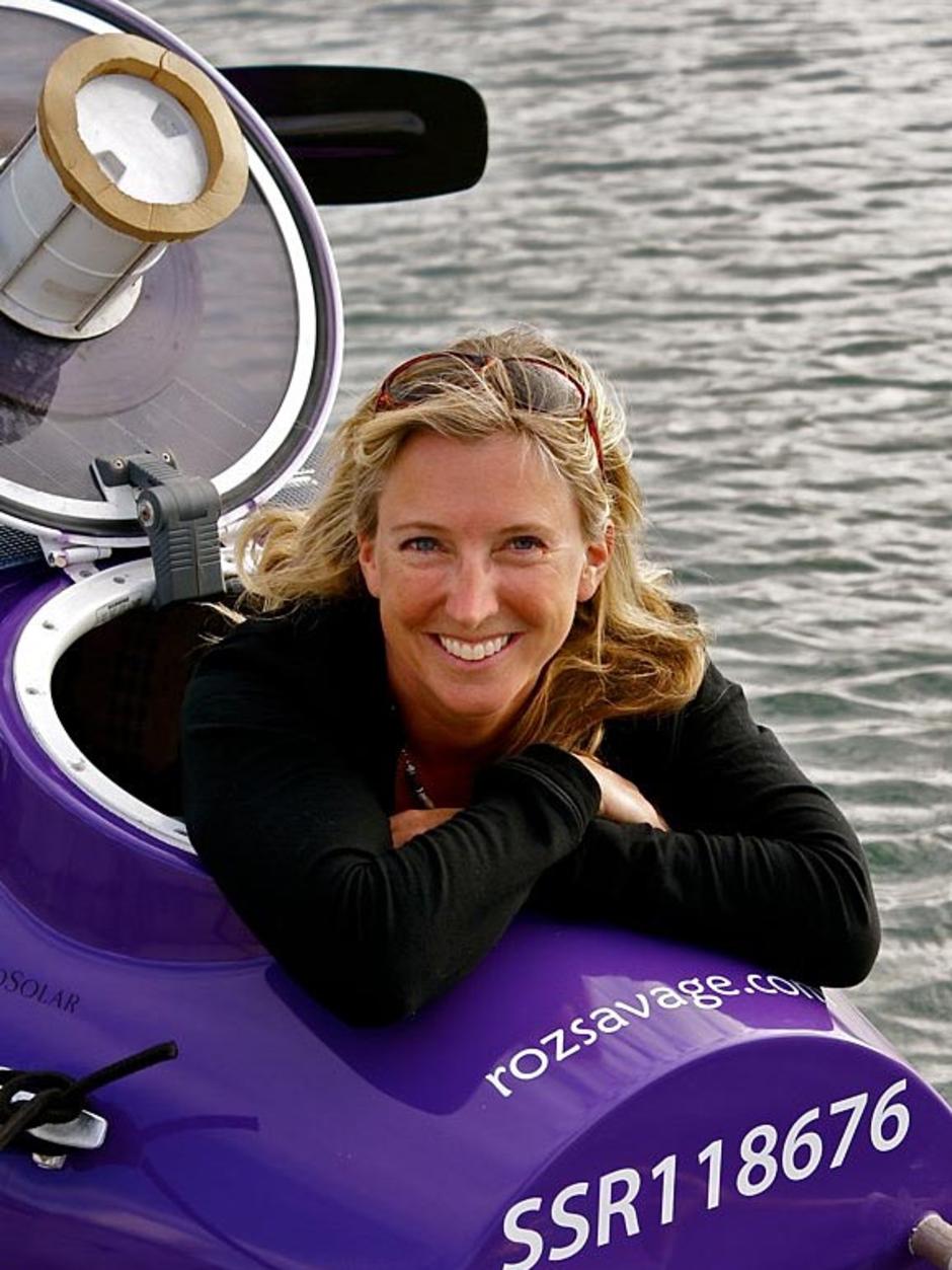 British woman attempting solo row rescued off WA - ABC News