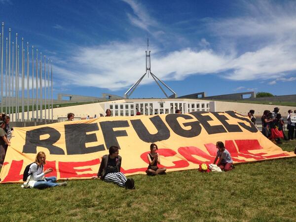 In pictures: Refugee advocates at Parliament House protest offshore ...