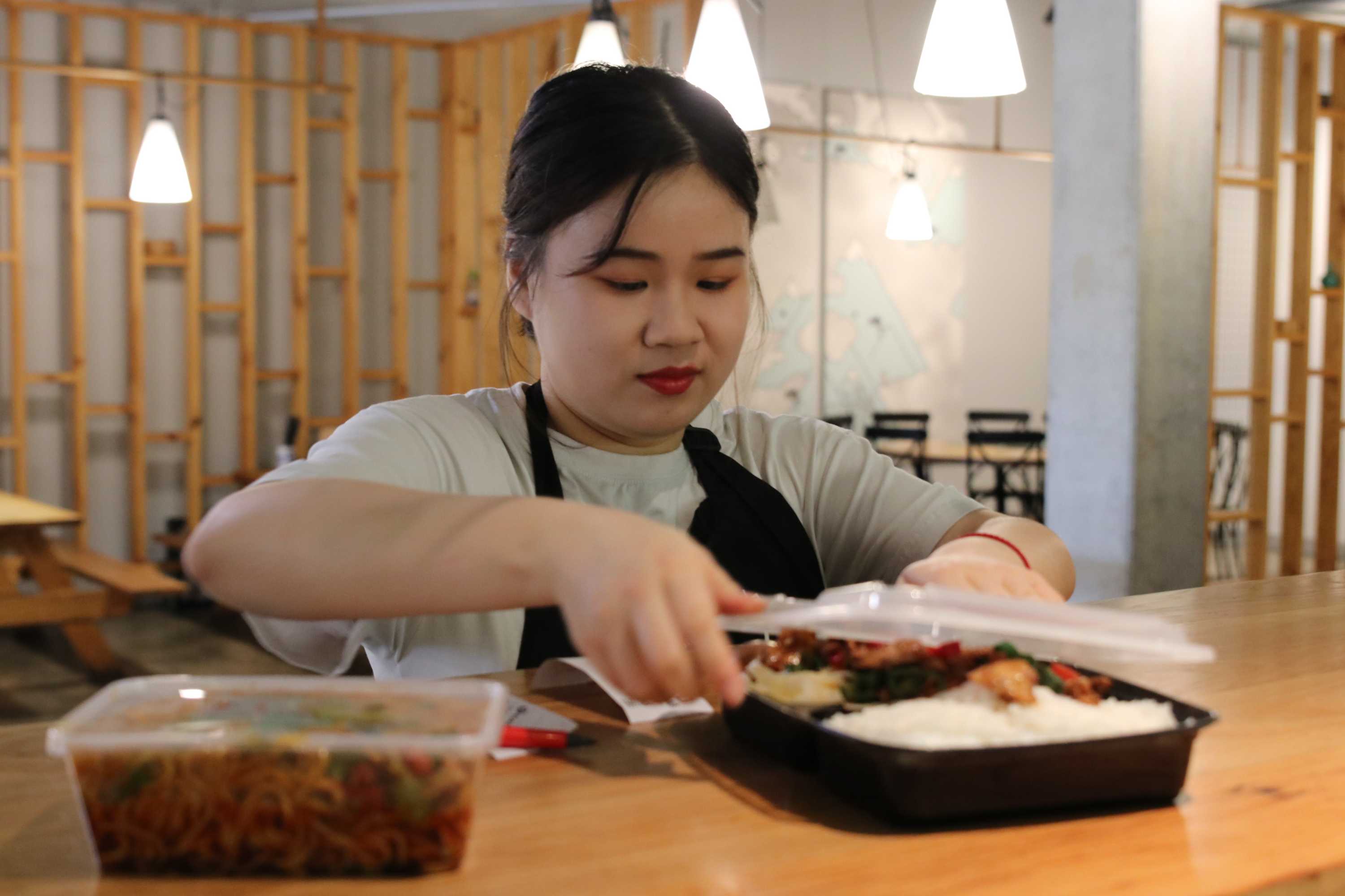 Coronavirus fears drive diners away from Perth's Chinese restaurants ...