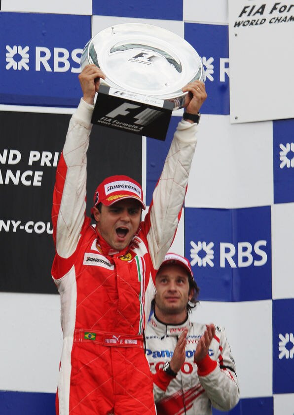 Massa suffers heavy crash in Hungary - ABC News