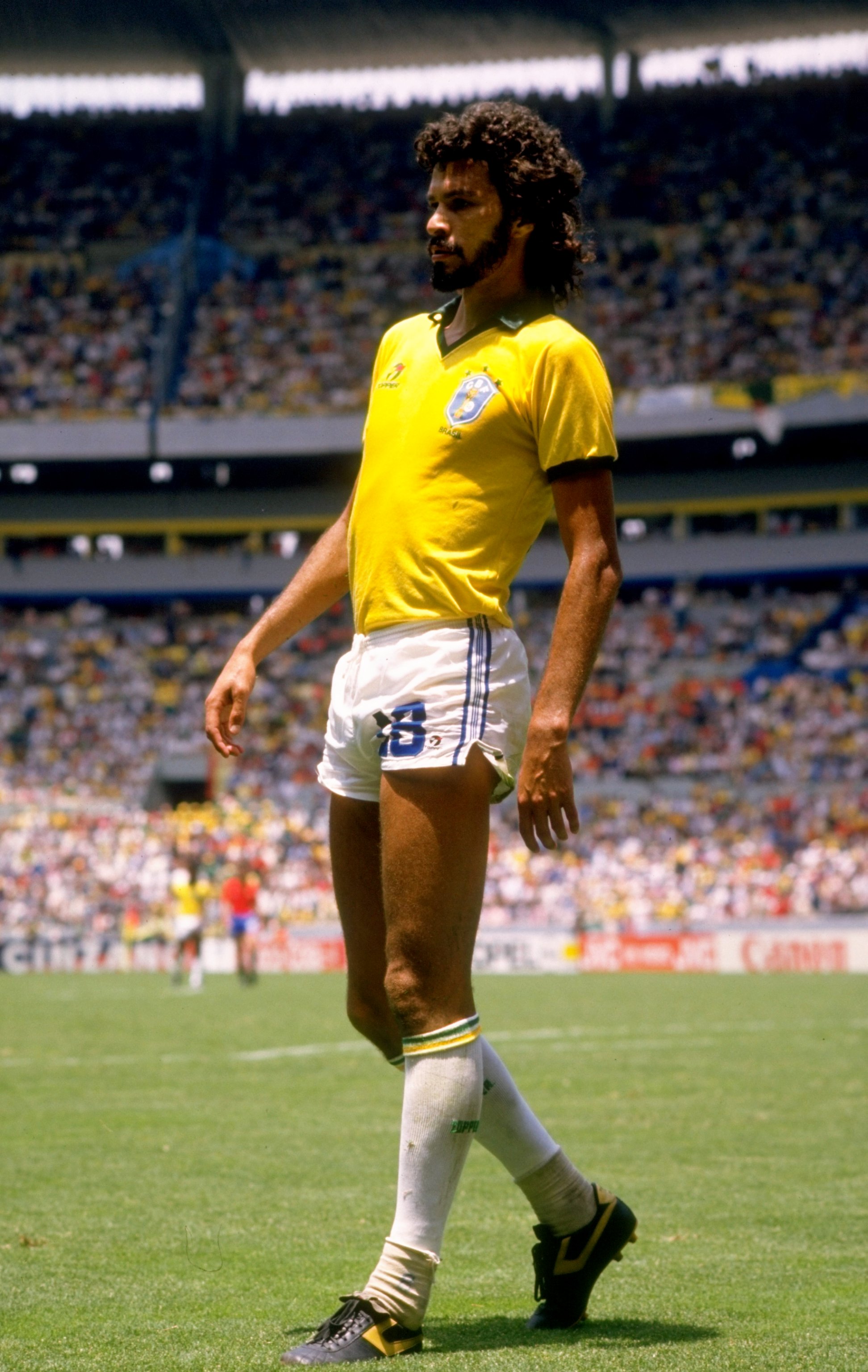 Former Brazil captain Socrates dies - ABC News
