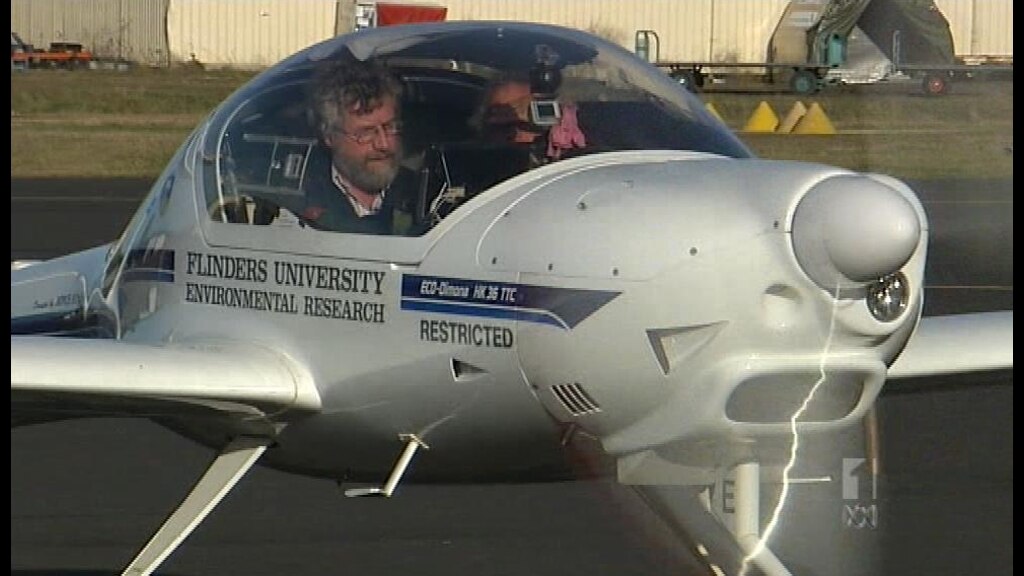 Tiny plane tests air quality - ABC News