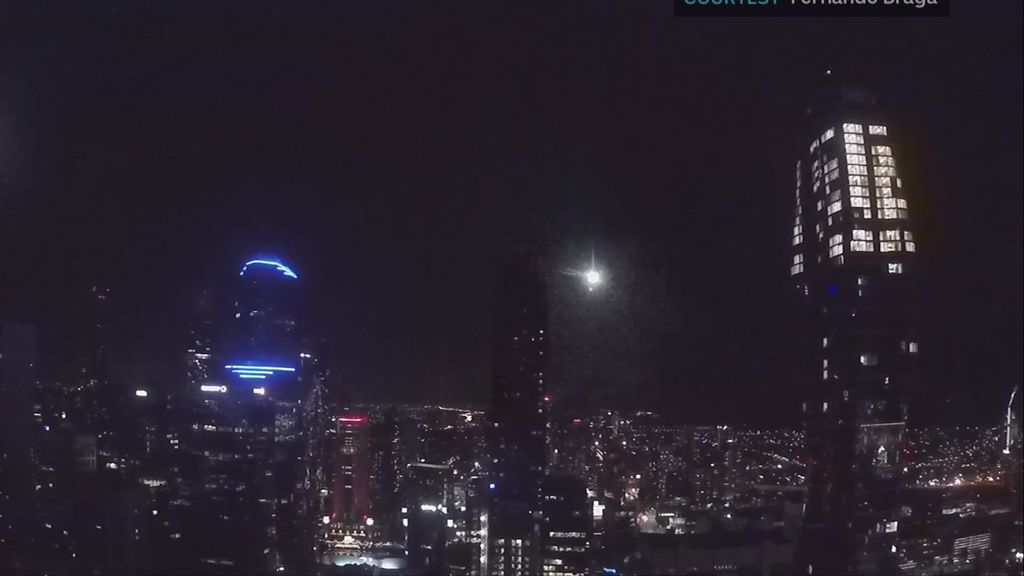Meteor spotted over Melbourne - ABC News