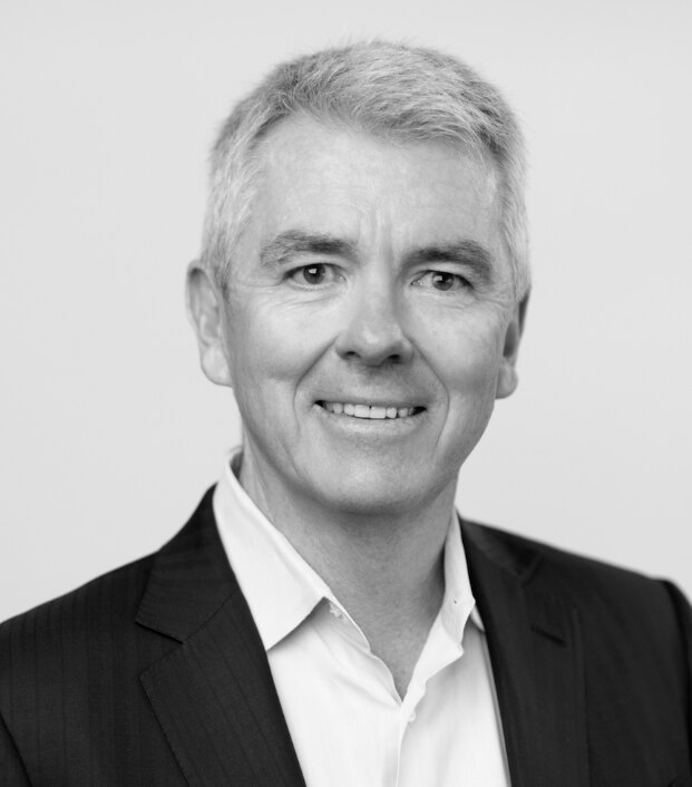 ANZ executives accused of 'manhandling' female analyst at boozy golf ...