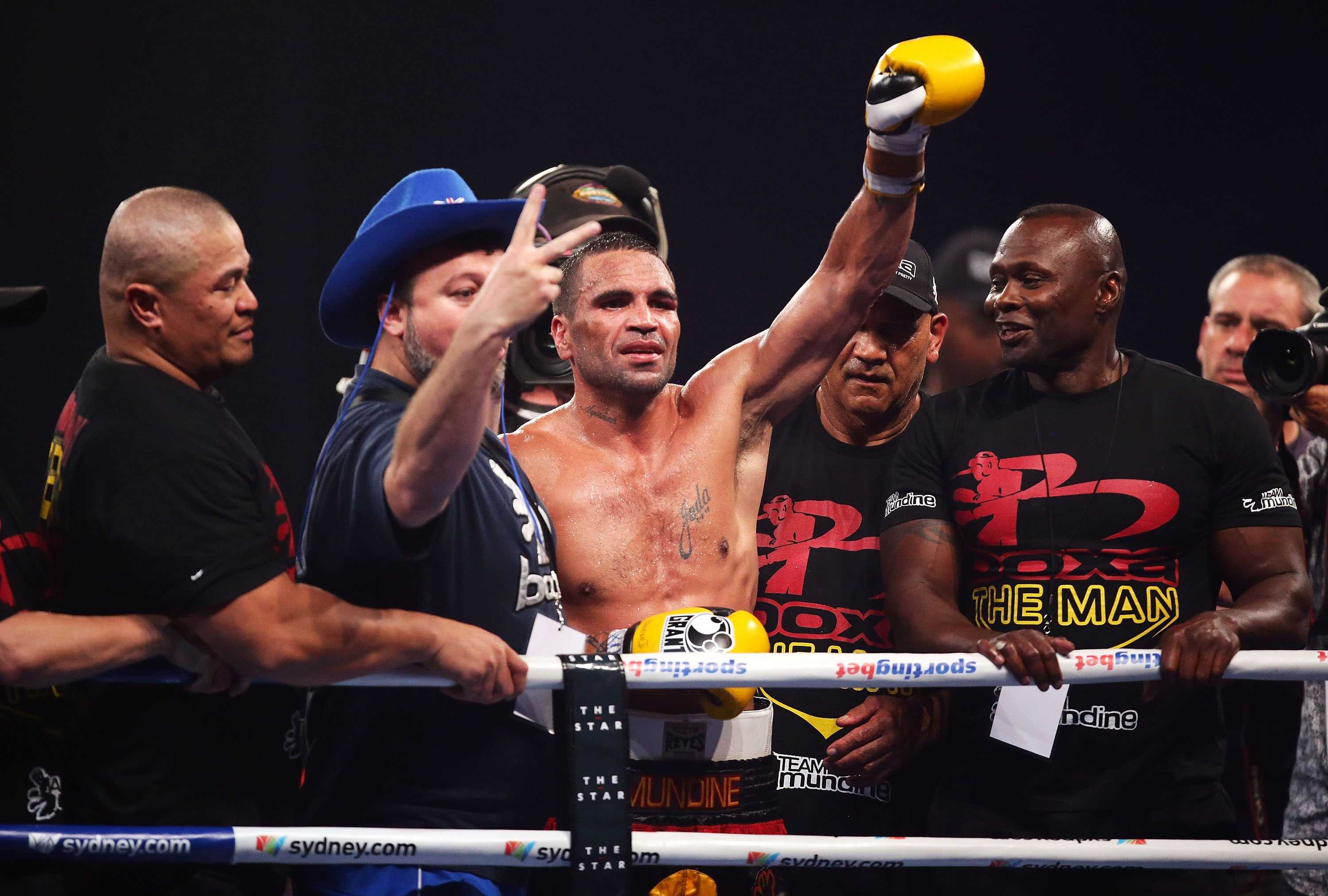 Geale dominates Mundine to win re-match - ABC News