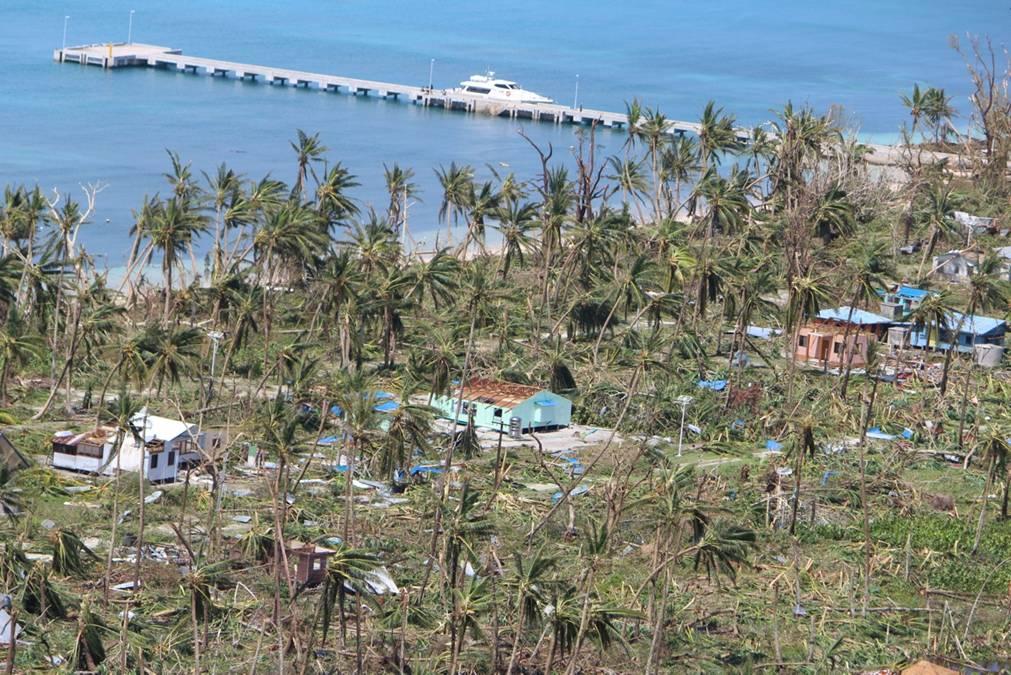 Typhoon Island Palau Satellites Eye Typhoon Vongfong Landfall In The