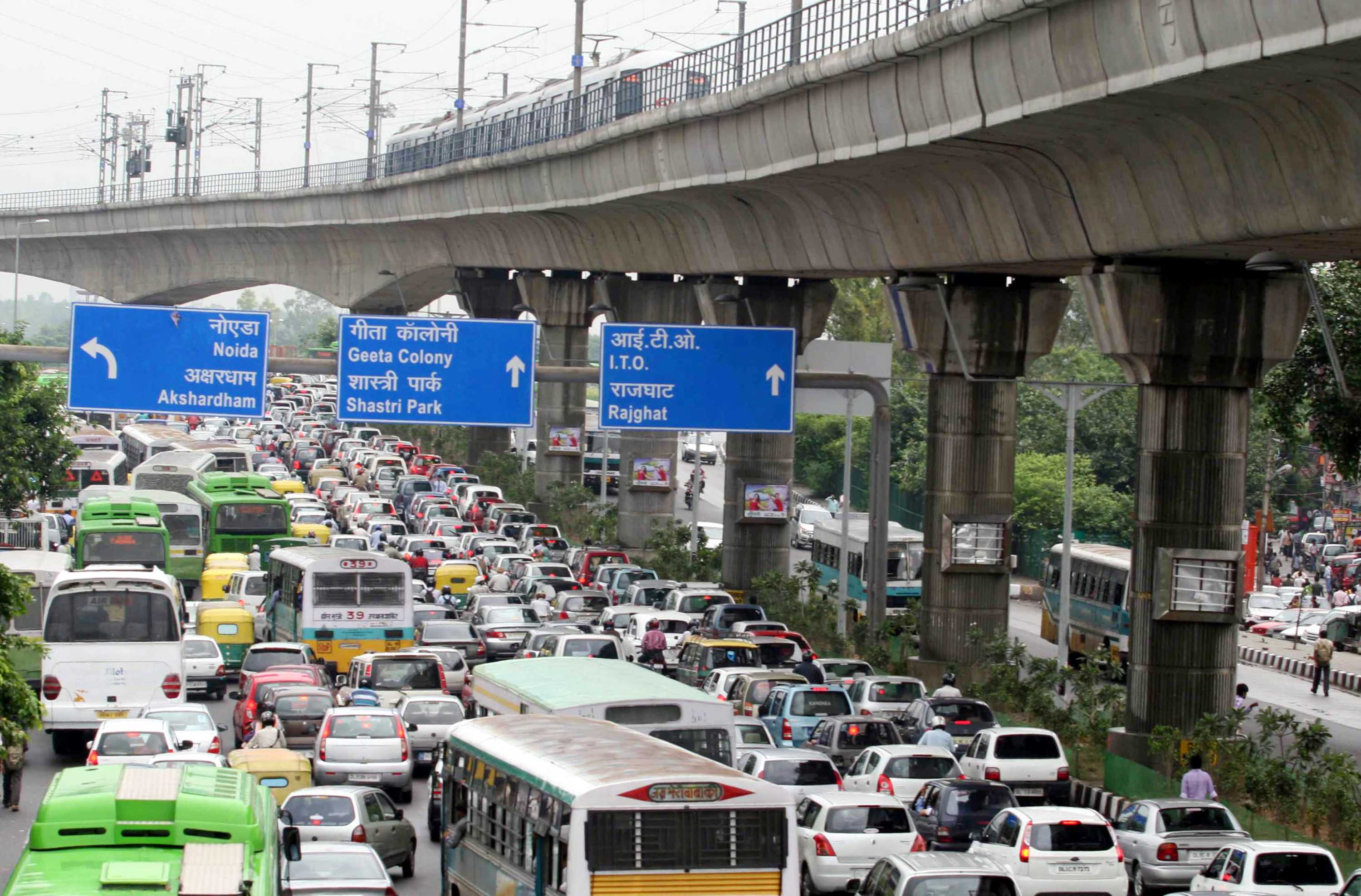 Dangerous driving is the norm in India, home of the world's most deadly ...
