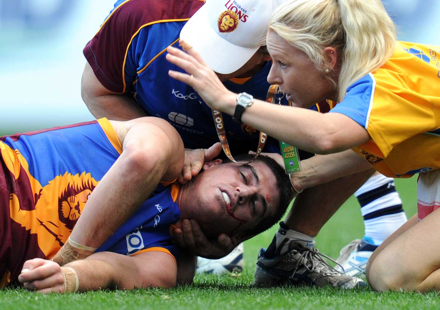 Scans clear Brown of serious injury - ABC News