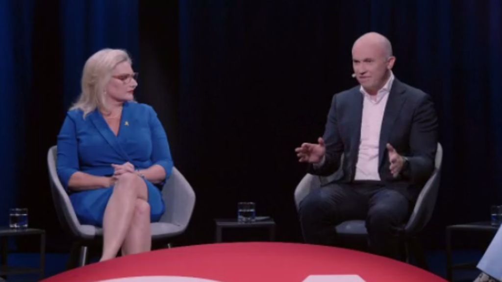 Political activist and writer Faith Bandler AC dies aged 96 - ABC News