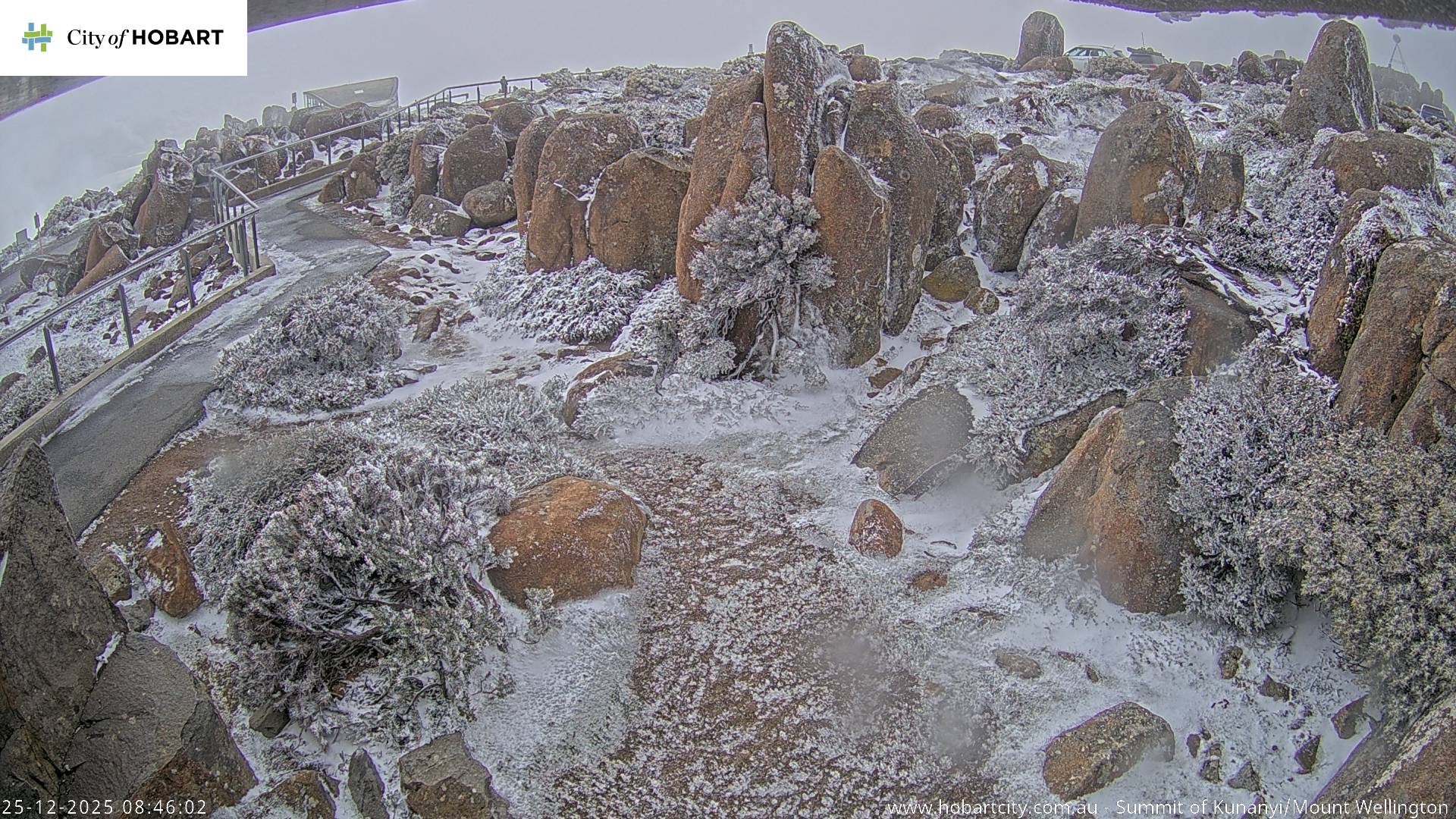 Christmas morning snow in Tasmania, amid Western Australian heatwave ...
