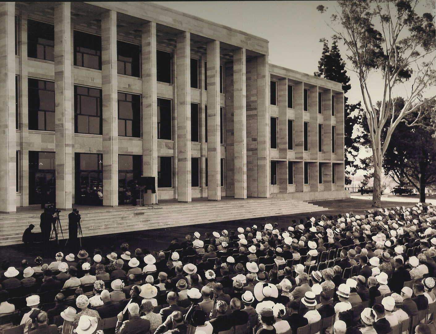 Iconic WA Parliament House was half-complete for 60 years before ...