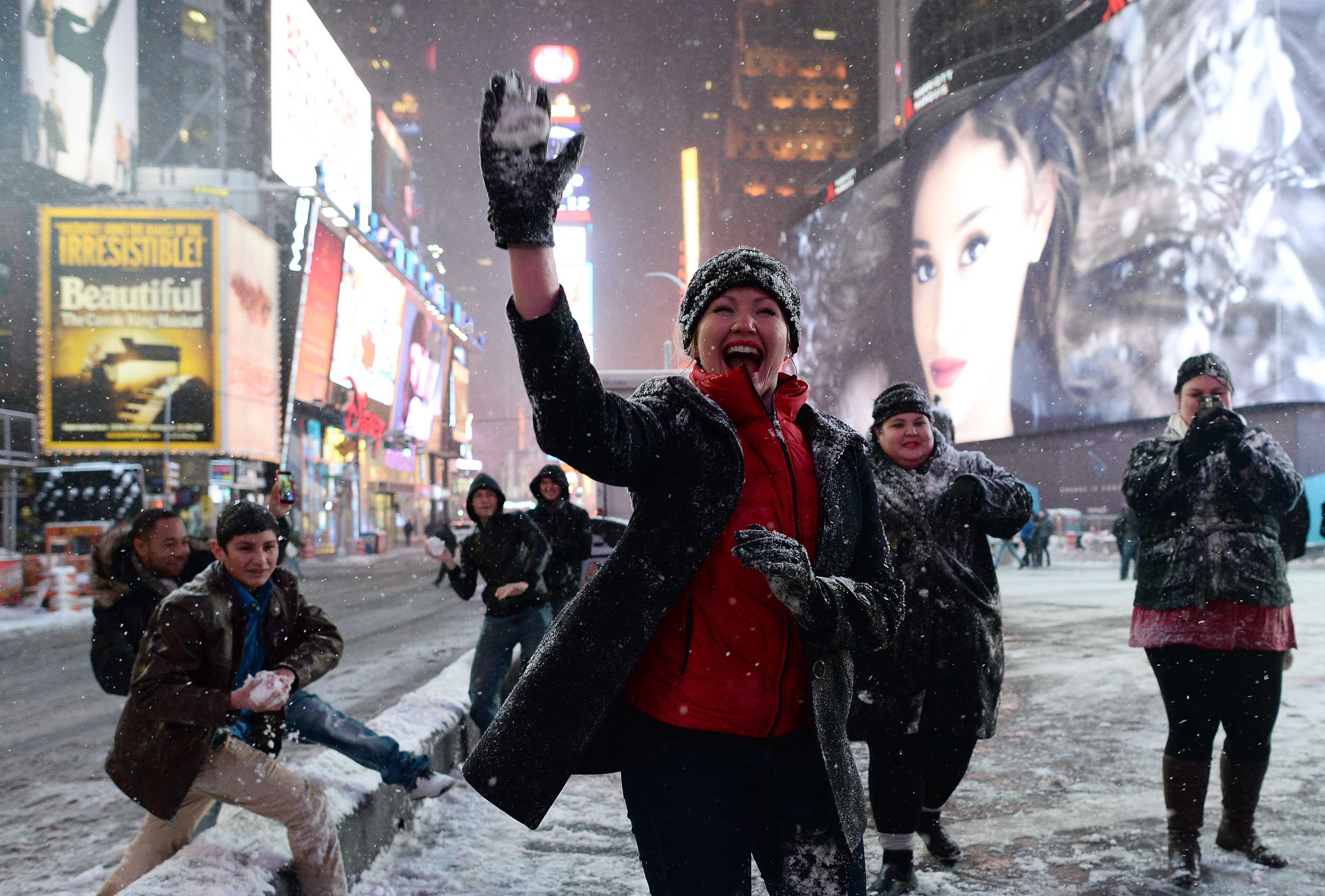 Winter Storm Juno: New York shut down as a monster snow storm disrupts ...
