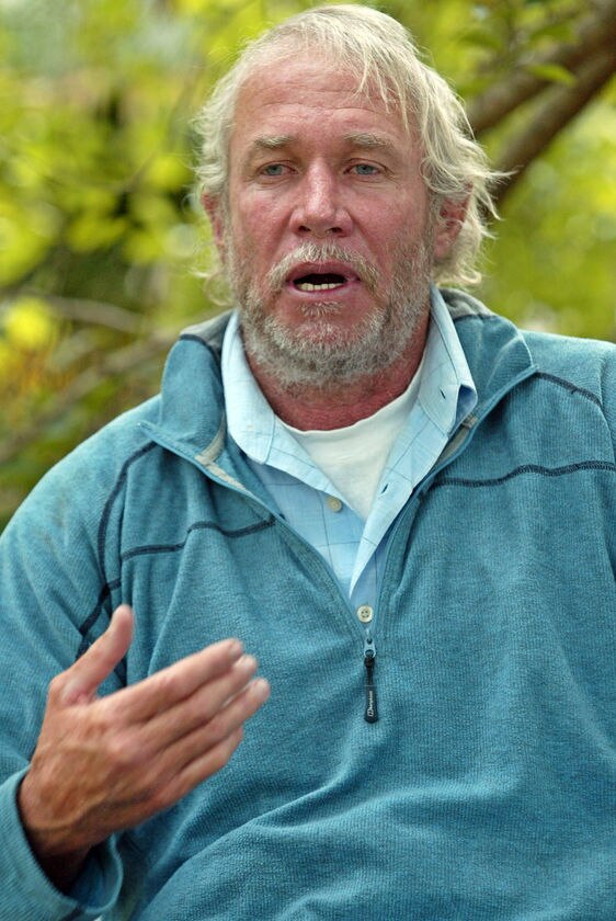 Aide cleared in plot to overthrow Mugabe - ABC News