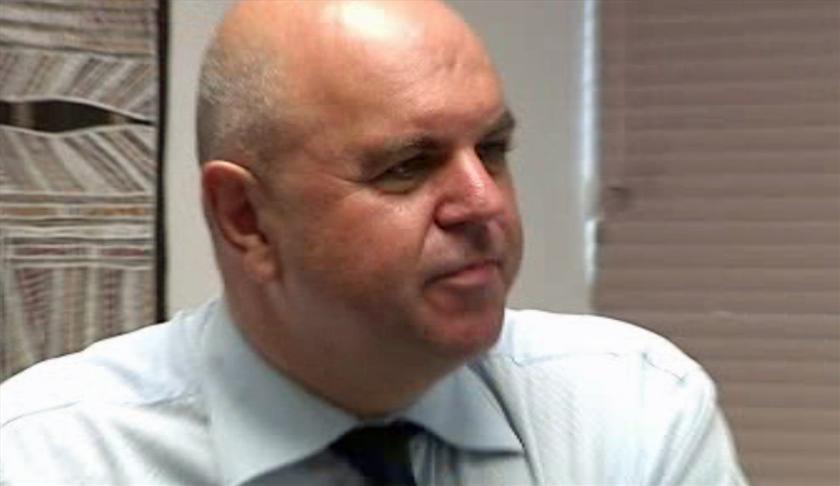 Health chief resigns to take Victorian job - ABC News