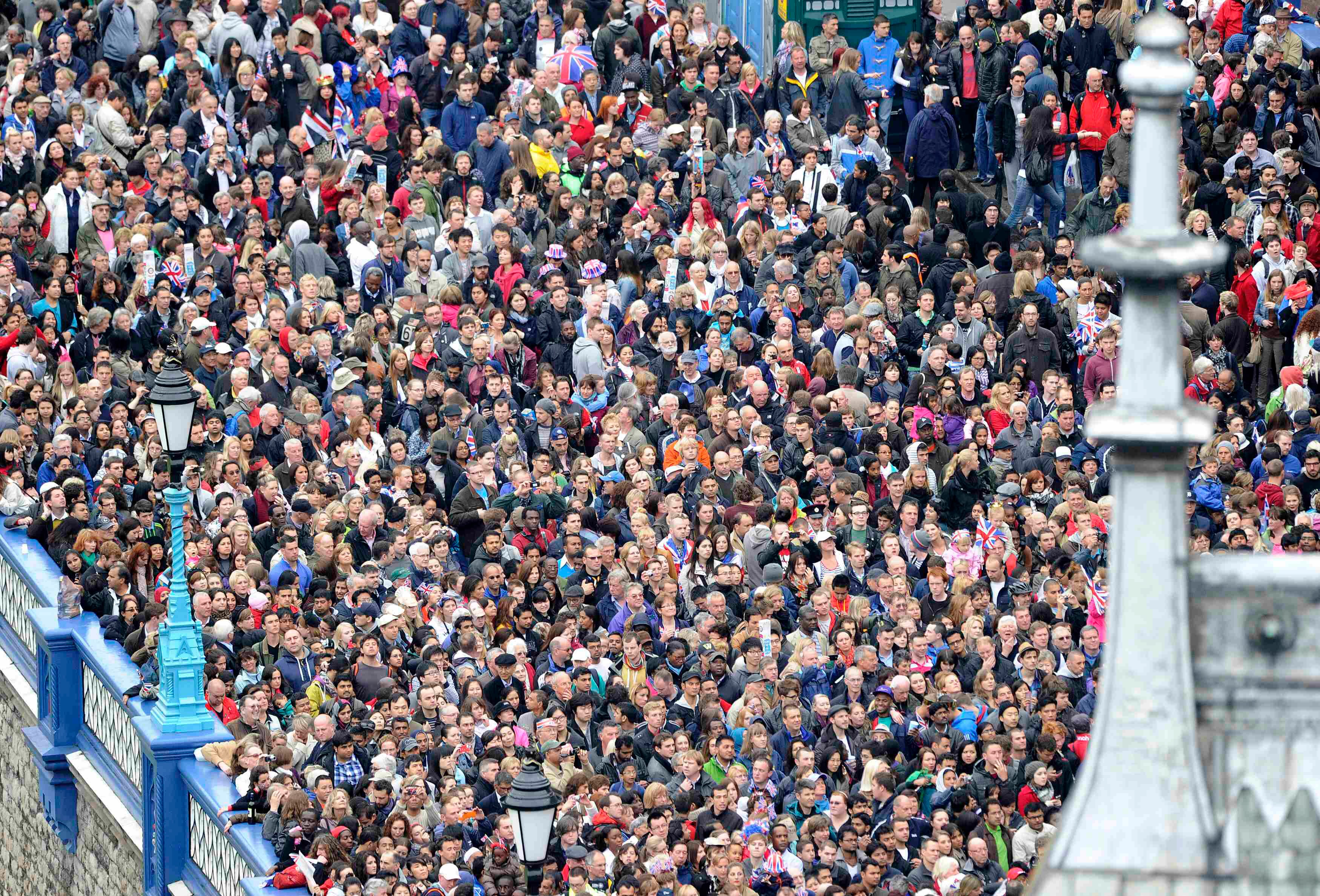 London's iconic Tower Bridge to close for three months over winter for ...