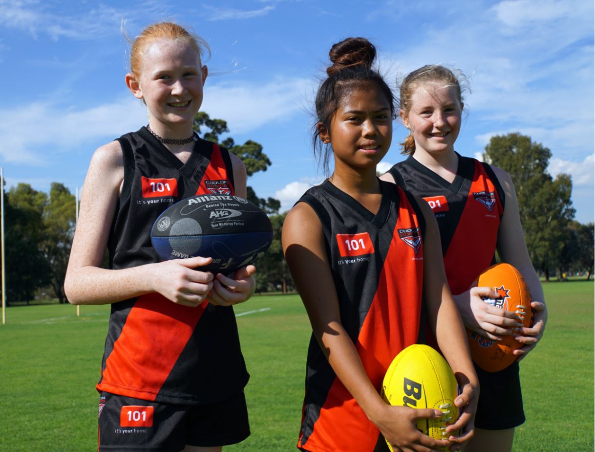 Women's AFL sees huge increase in girls signing up to play in WA - ABC News