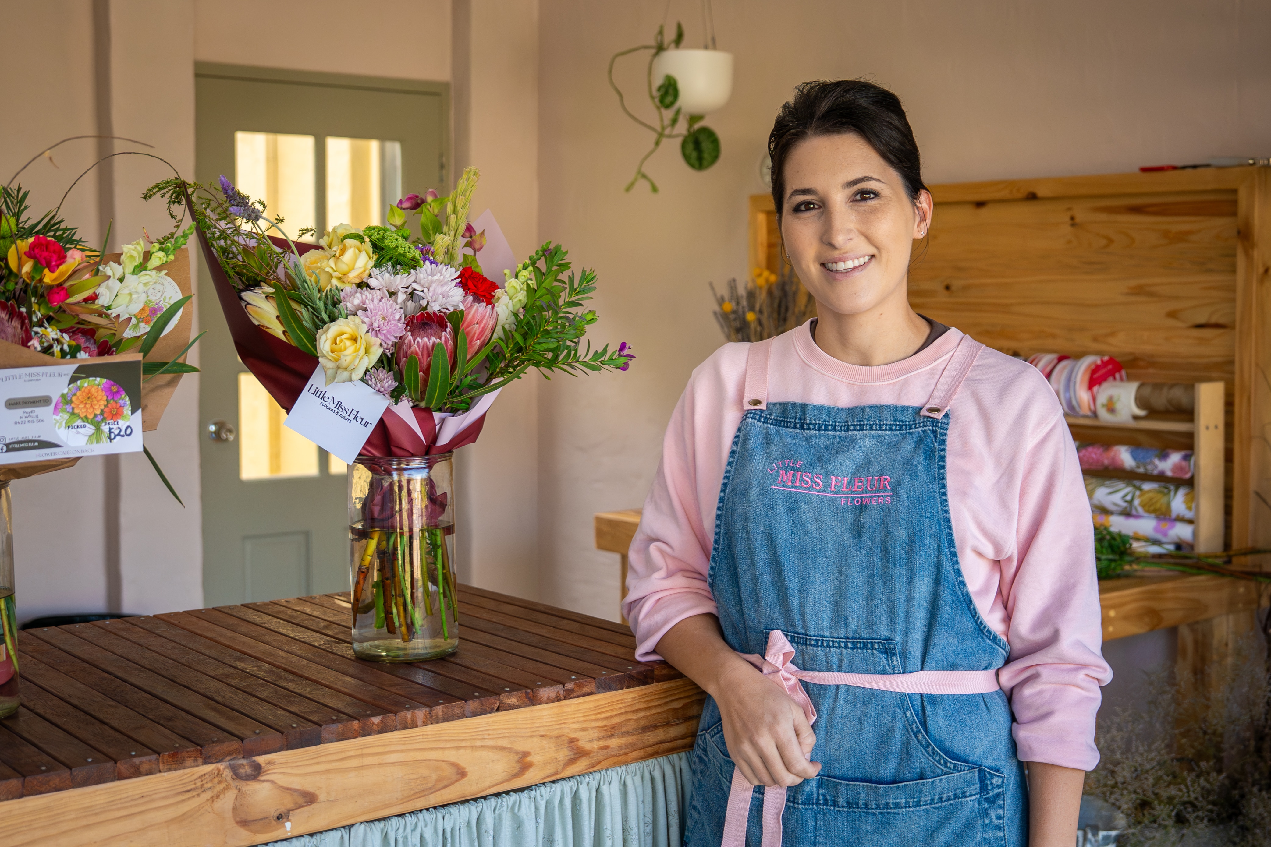 Roadside stalls are booming in the Adelaide Hills, attracting 45,000 ...