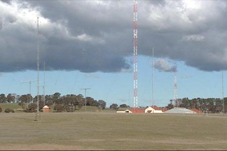 Row erupts over WWII transmission towers in the ACT - ABC News