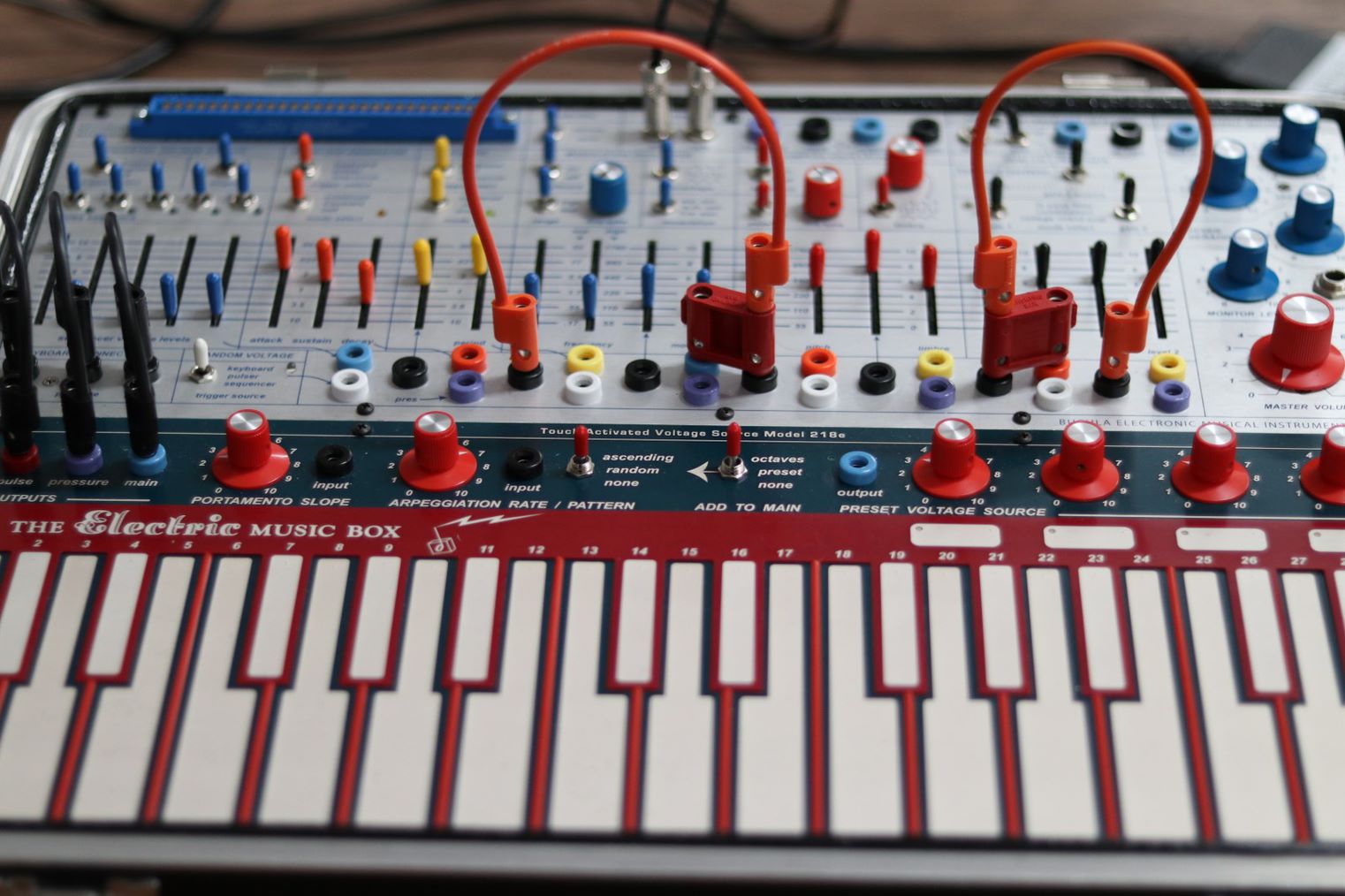 Musicians dedicated to saving electronic instruments for the future ...